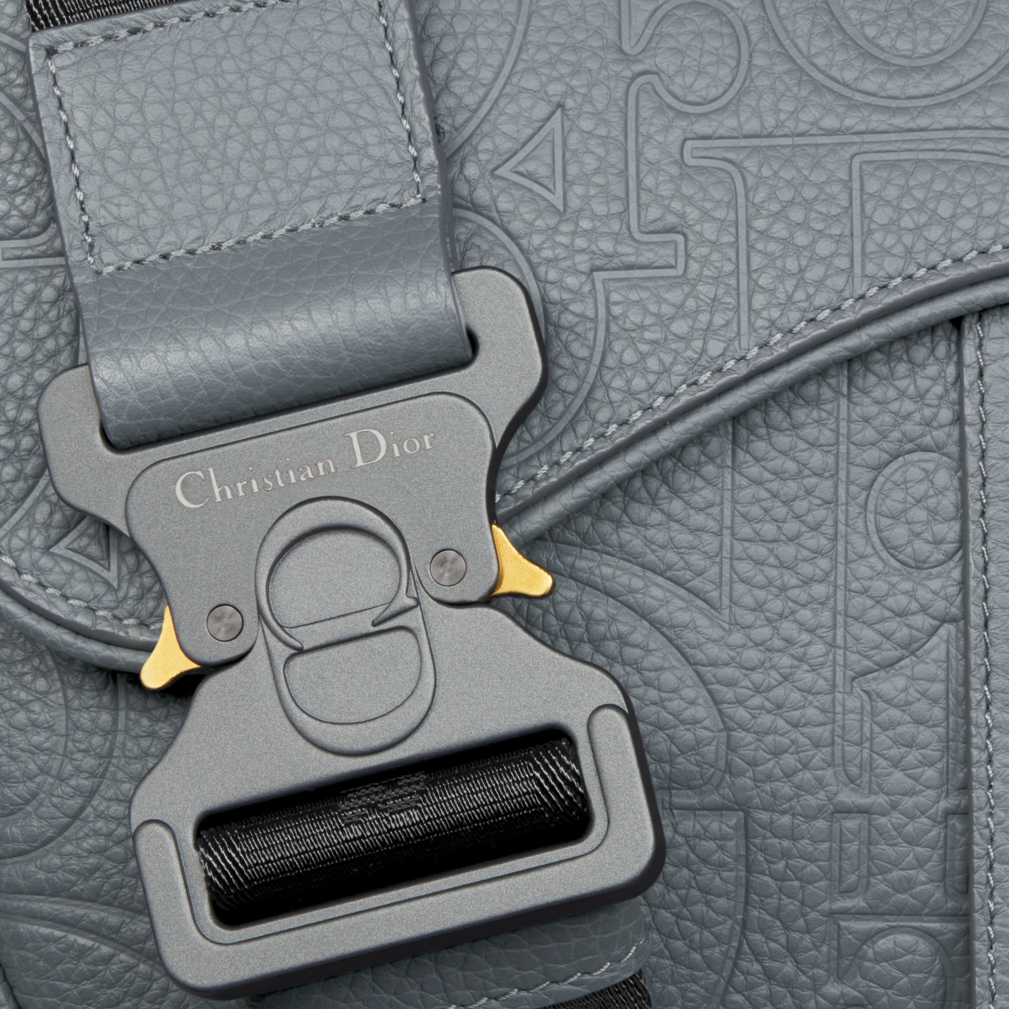 Сумка Saddle Кожа Dior Gravity темно-серого цвета и зернистая телячья ...