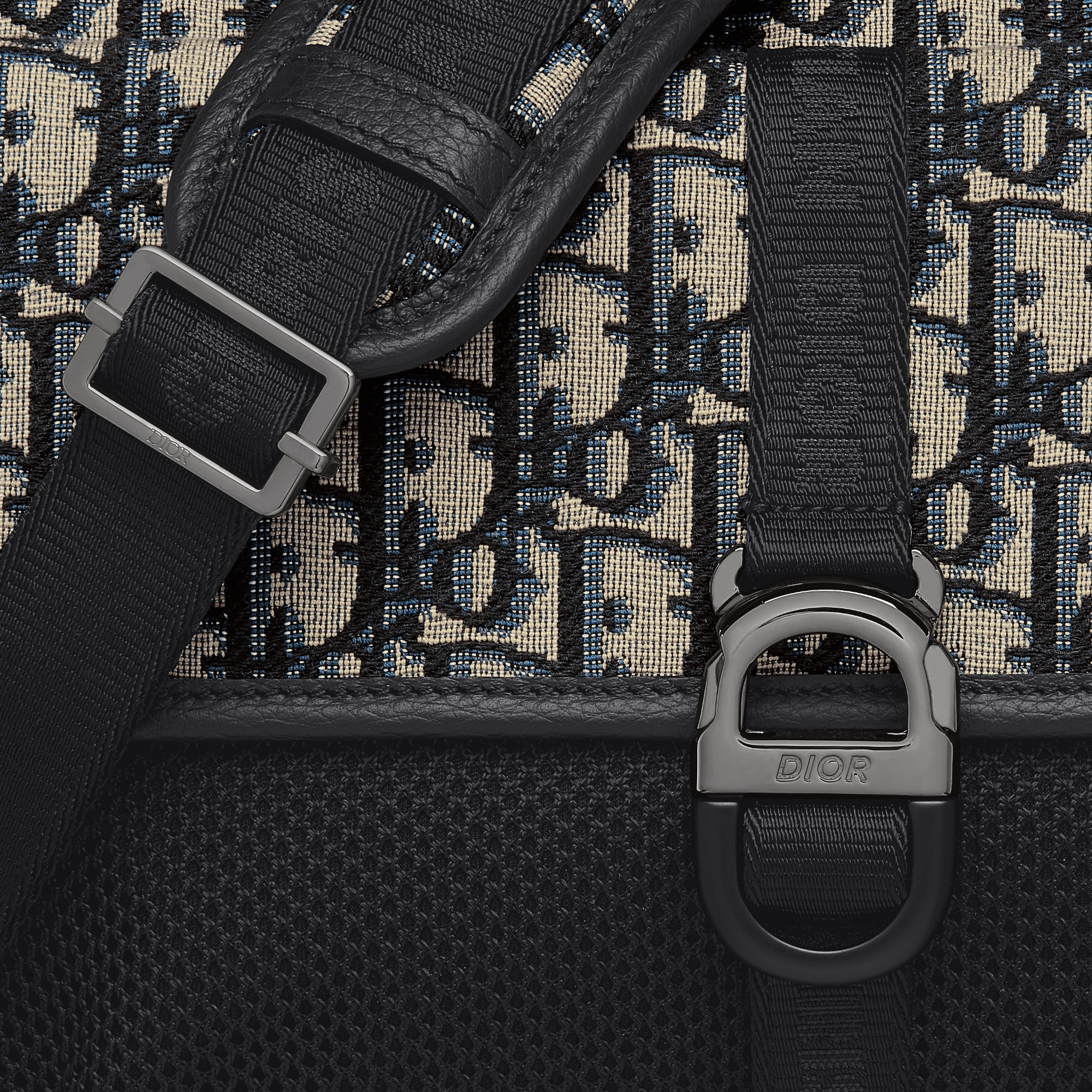 Dior 8 Bag with Strap Beige and Black Dior Oblique Jacquard | DIOR