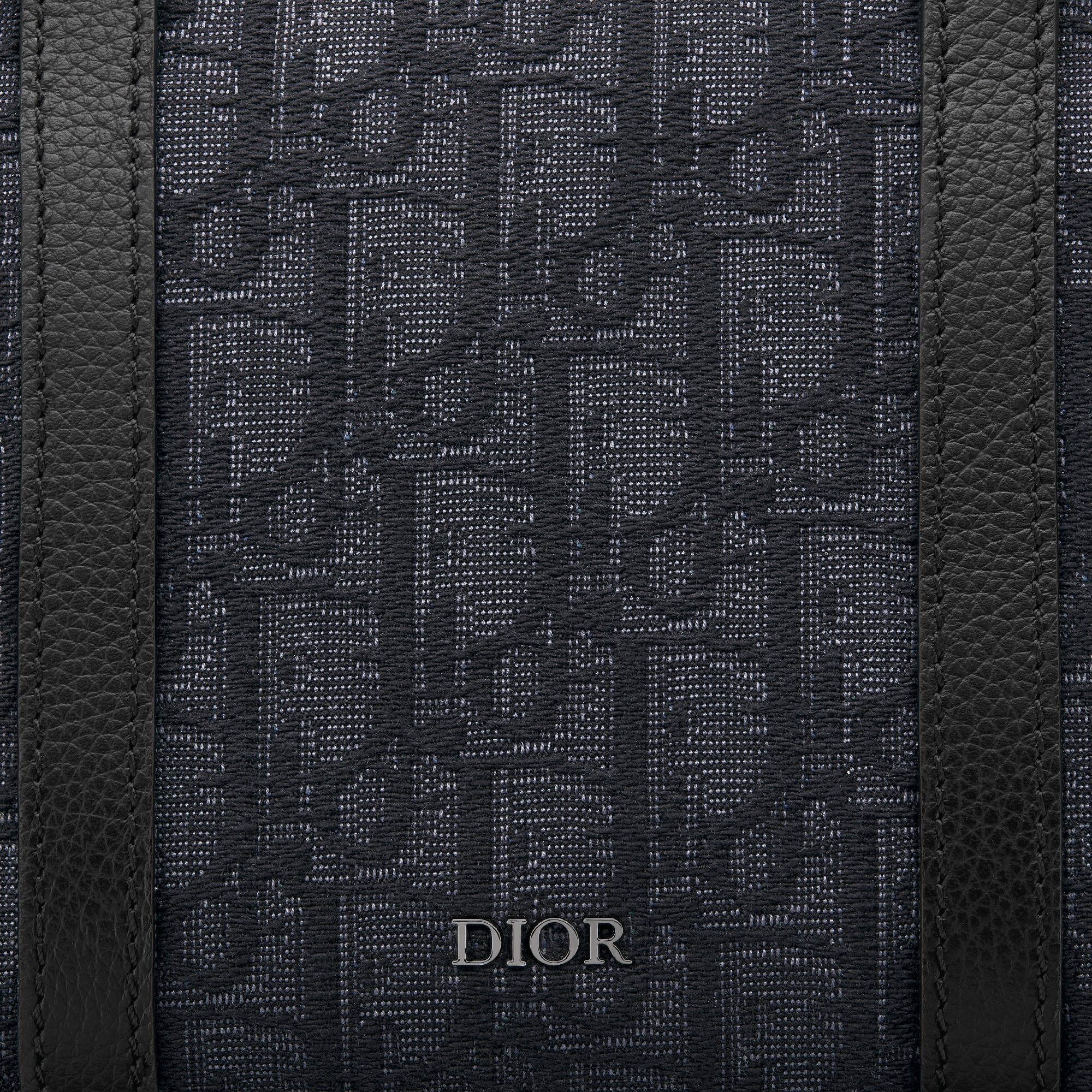Weekender 25 Black Dior Oblique Jacquard and Black Grained Calfskin | DIOR