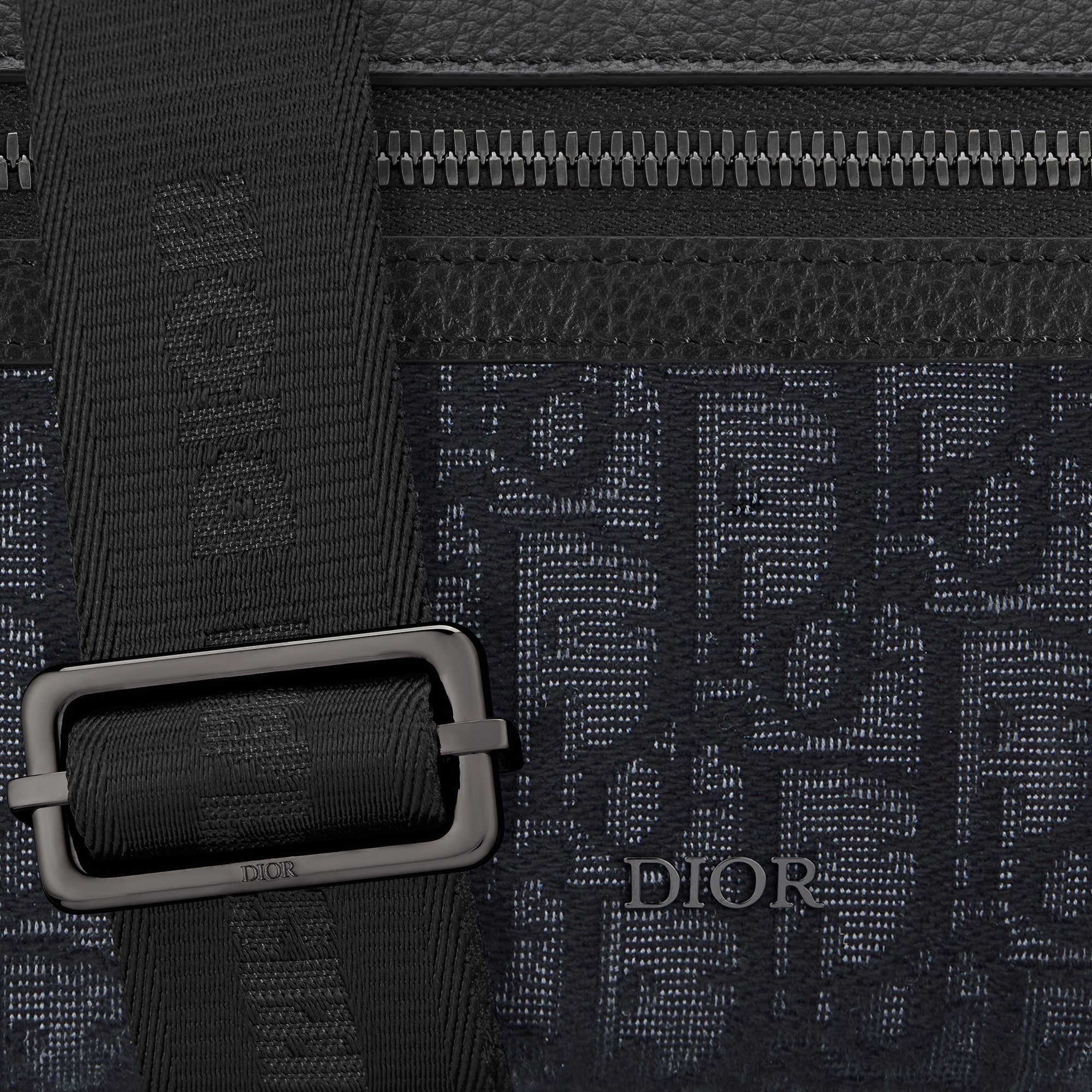 Rider 2.0 Zipped Messenger Bag Black Dior Oblique Jacquard and Black ...