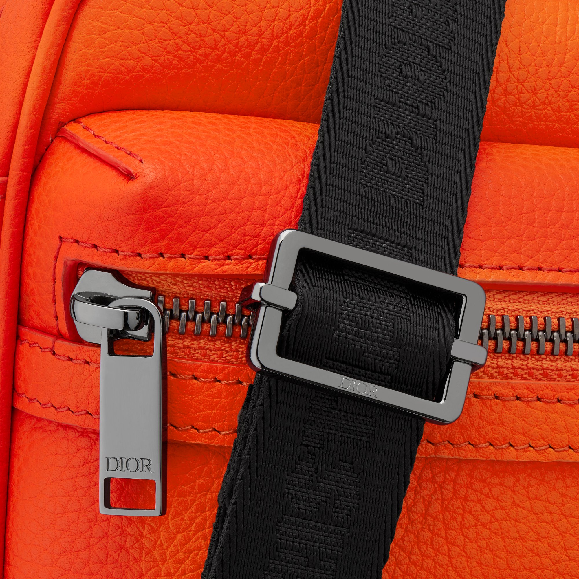 DIOR AND KAWS Mini Rider 2.0 Zipped Messenger Bag Vermilion Red Grained ...