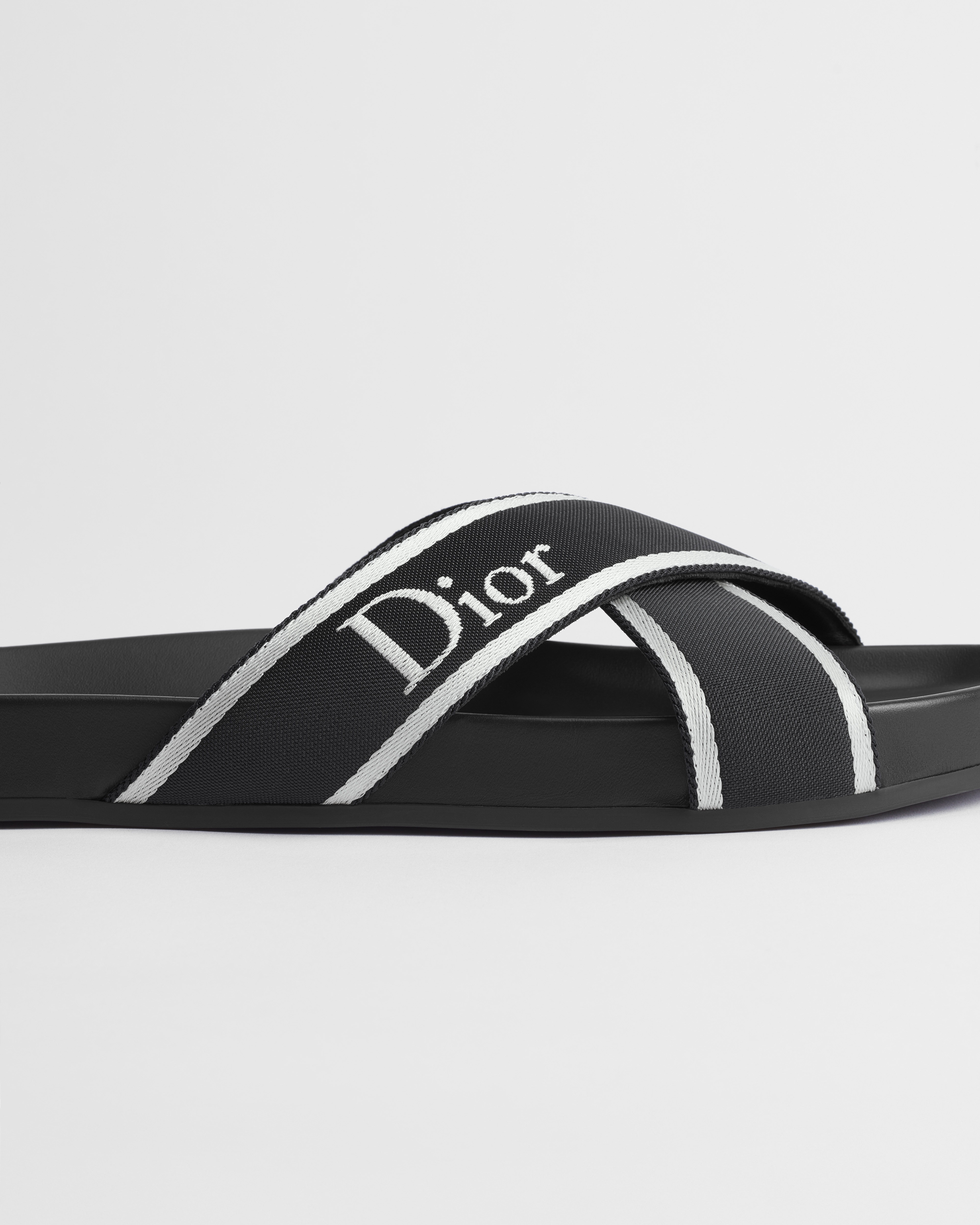 Dioriviera Dior Aqua Sandal Black and White Technical Fabric | DIOR