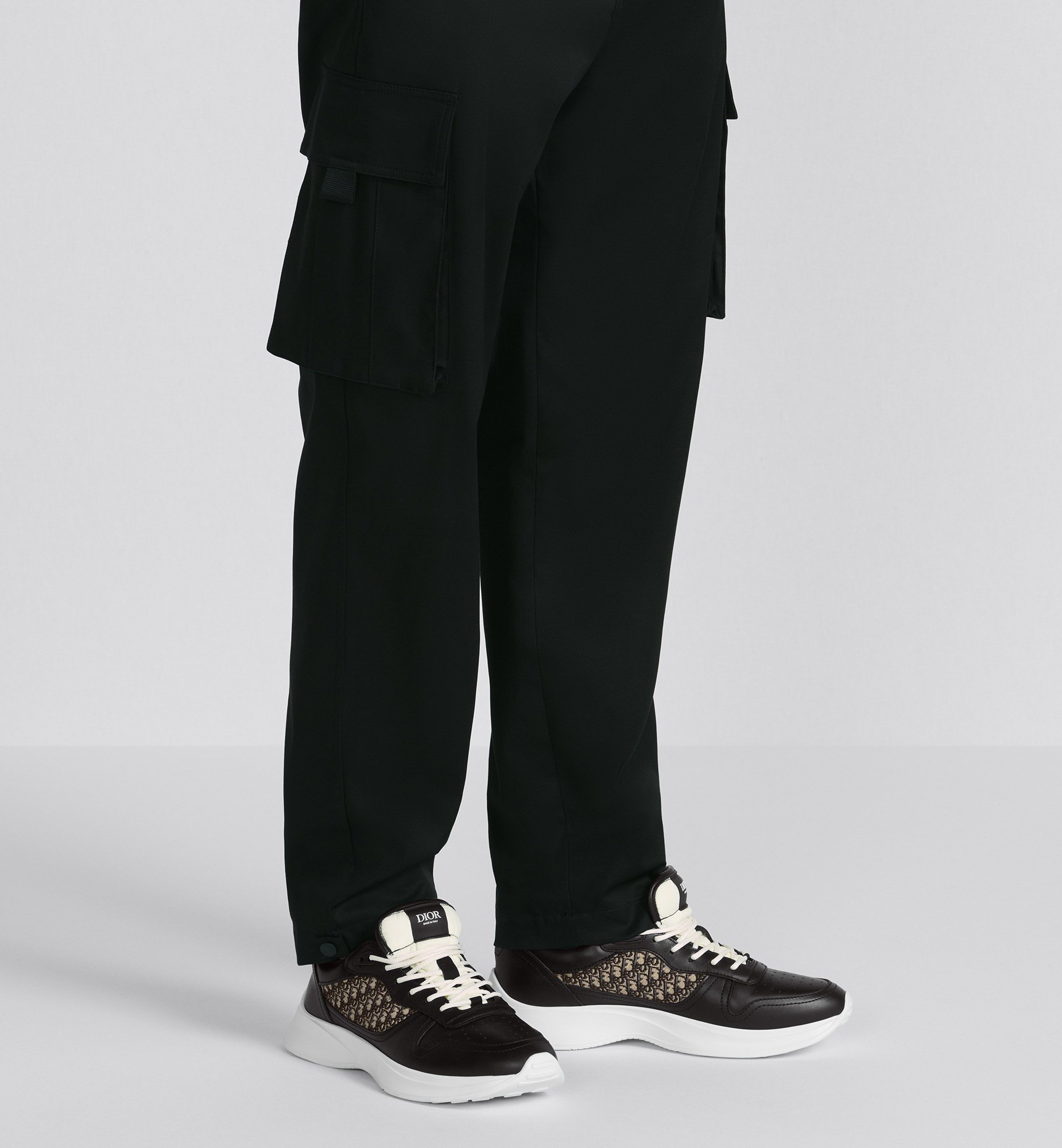 B25 Runner Sneaker Glattes Kalbsleder in Schwarz und Dior Oblique ...