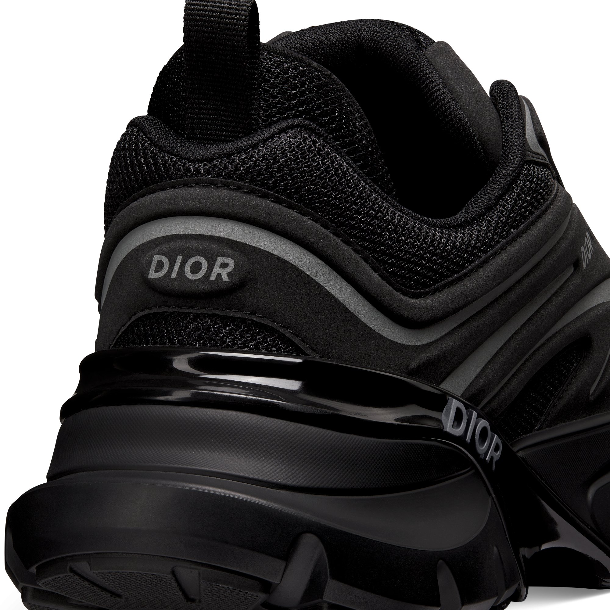 B44 Blade Sneaker Black Technical Mesh and Black Technical Fabric | DIOR