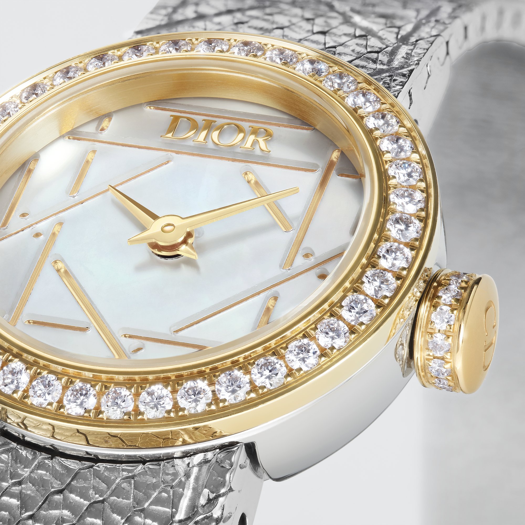 La Mini D My Dior Ø 19 MM, Steel, Yellow Gold, White Mother-Of-Pearl ...