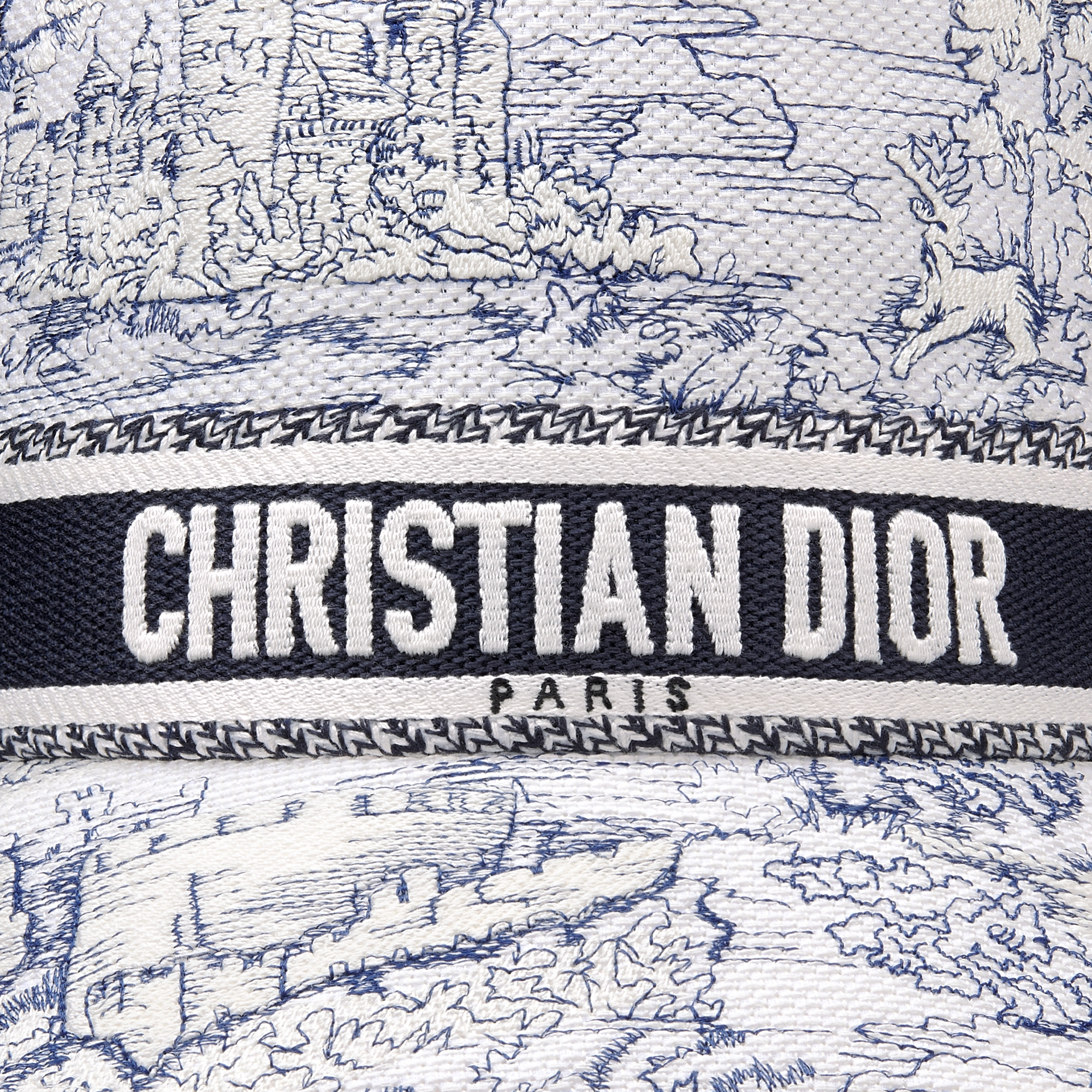 D-Bobby Toile de Jouy Scotland Small-Brim Bucket Hat White and Blue ...
