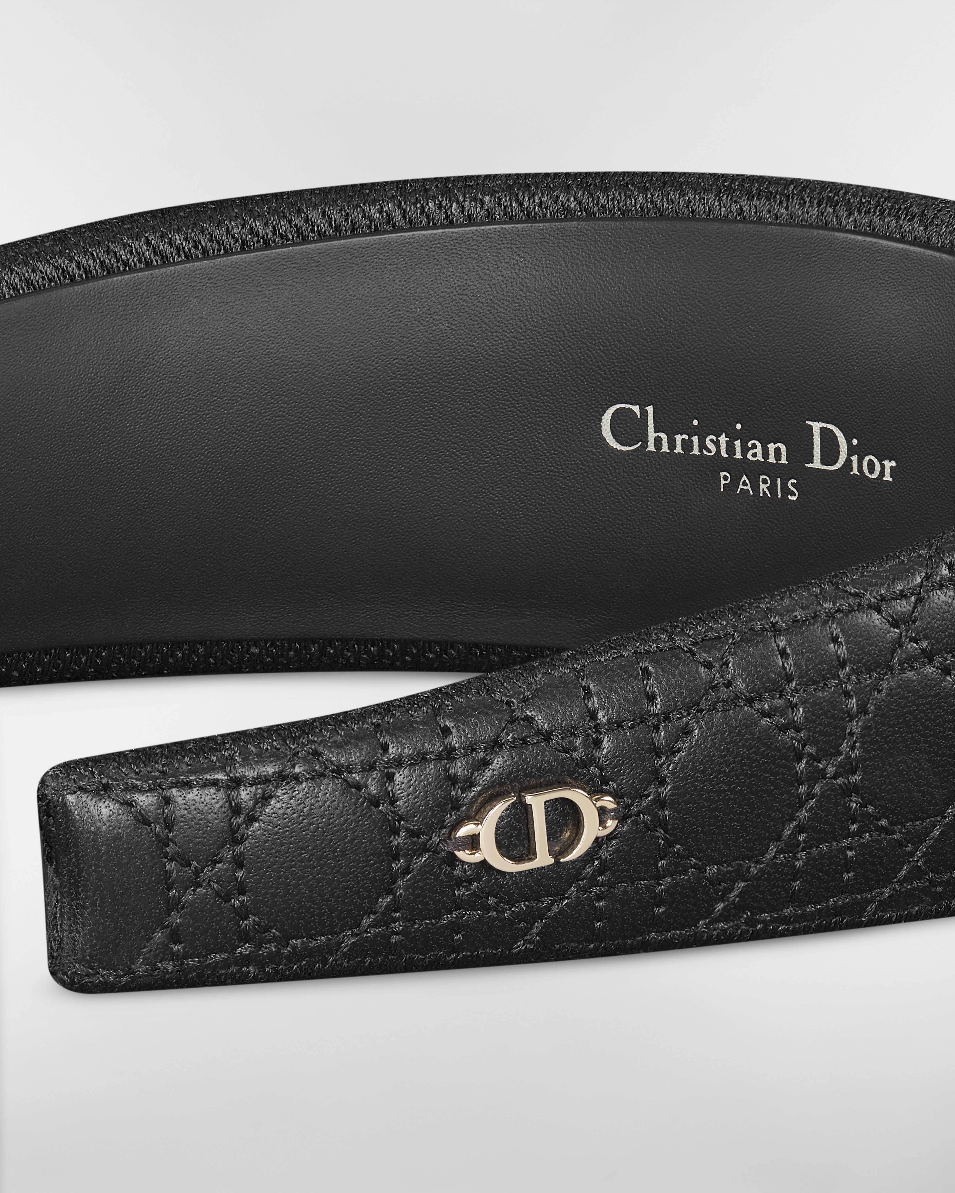 Diadema ancha Cannage Dior Band Piel de cordero negra | DIOR