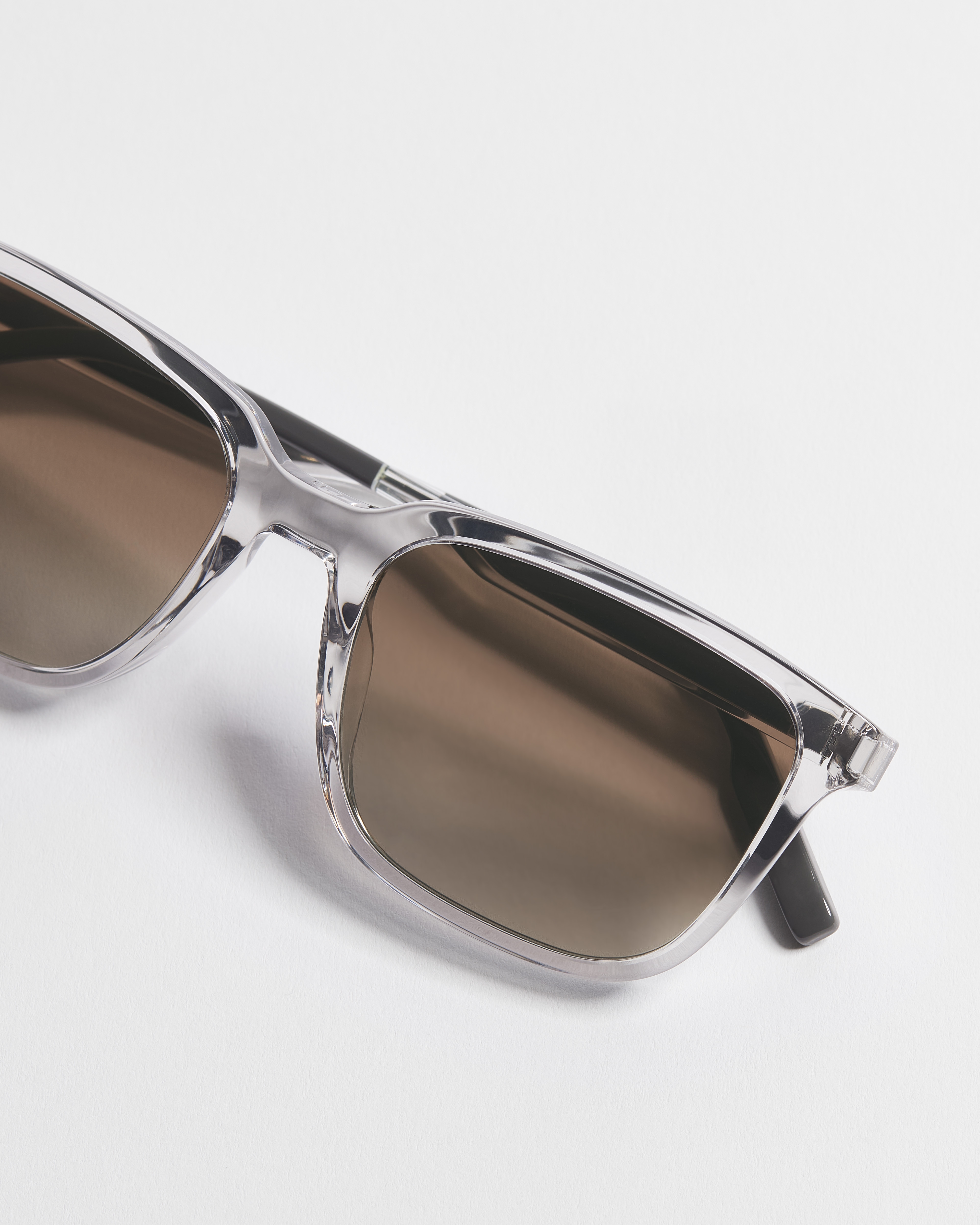 DiorTag SU Transparent Light Gray Rectangular Sunglasses | DIOR
