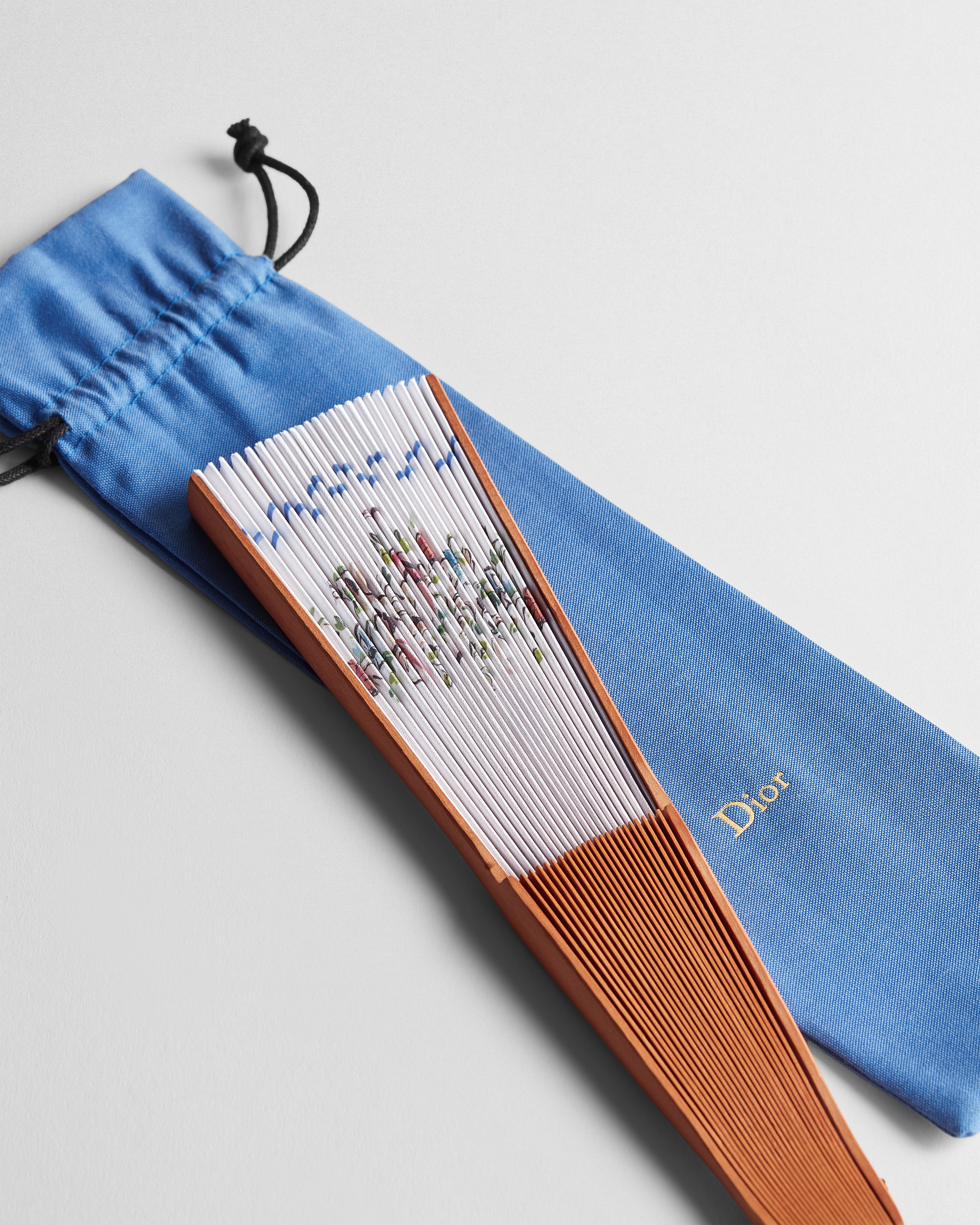 Fan Pearwood and White Cotton with Multicolor Dior Arabesque Motif | DIOR