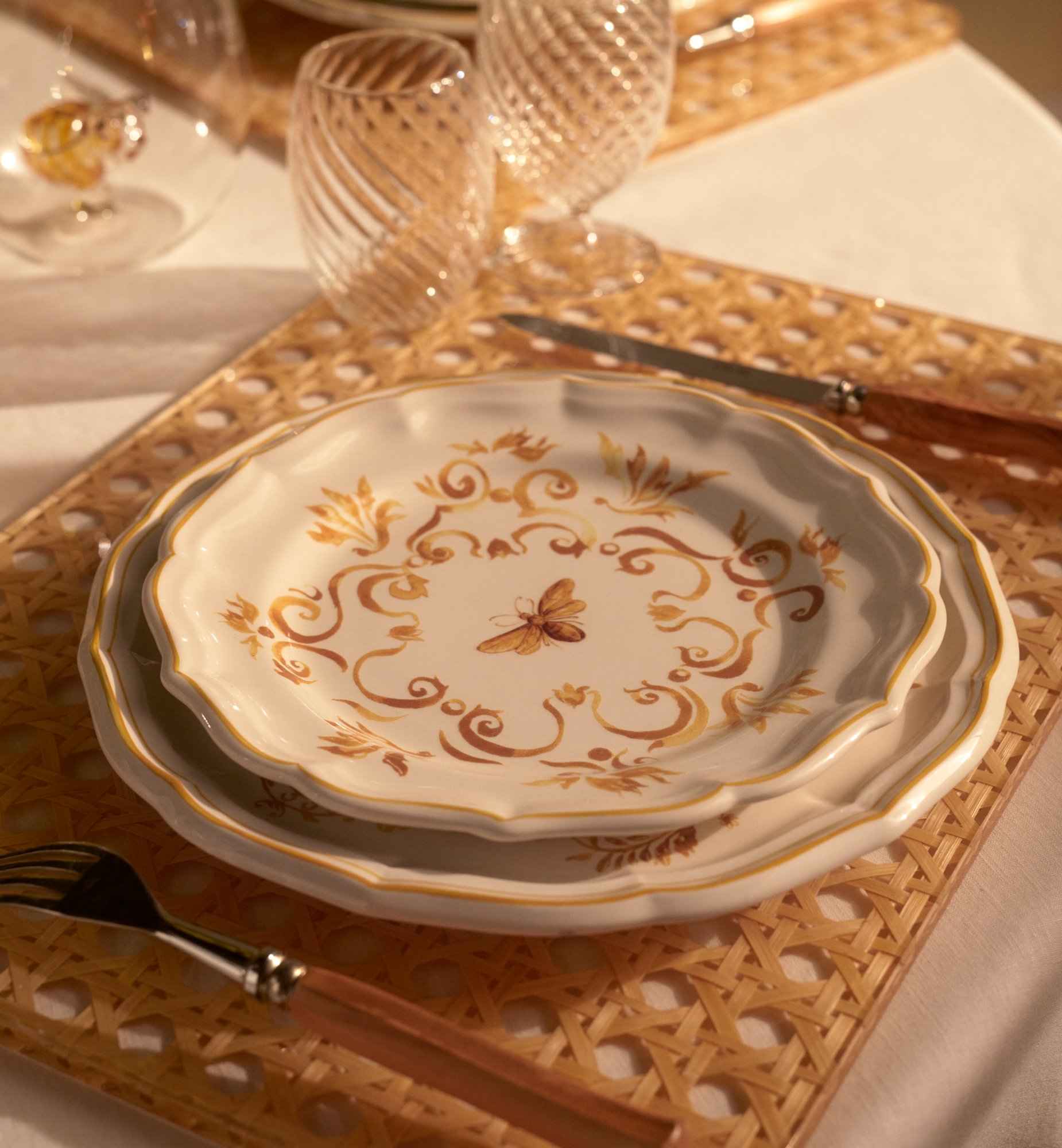 Dessert Plate White and Gold-Finish Dior Bees | DIOR