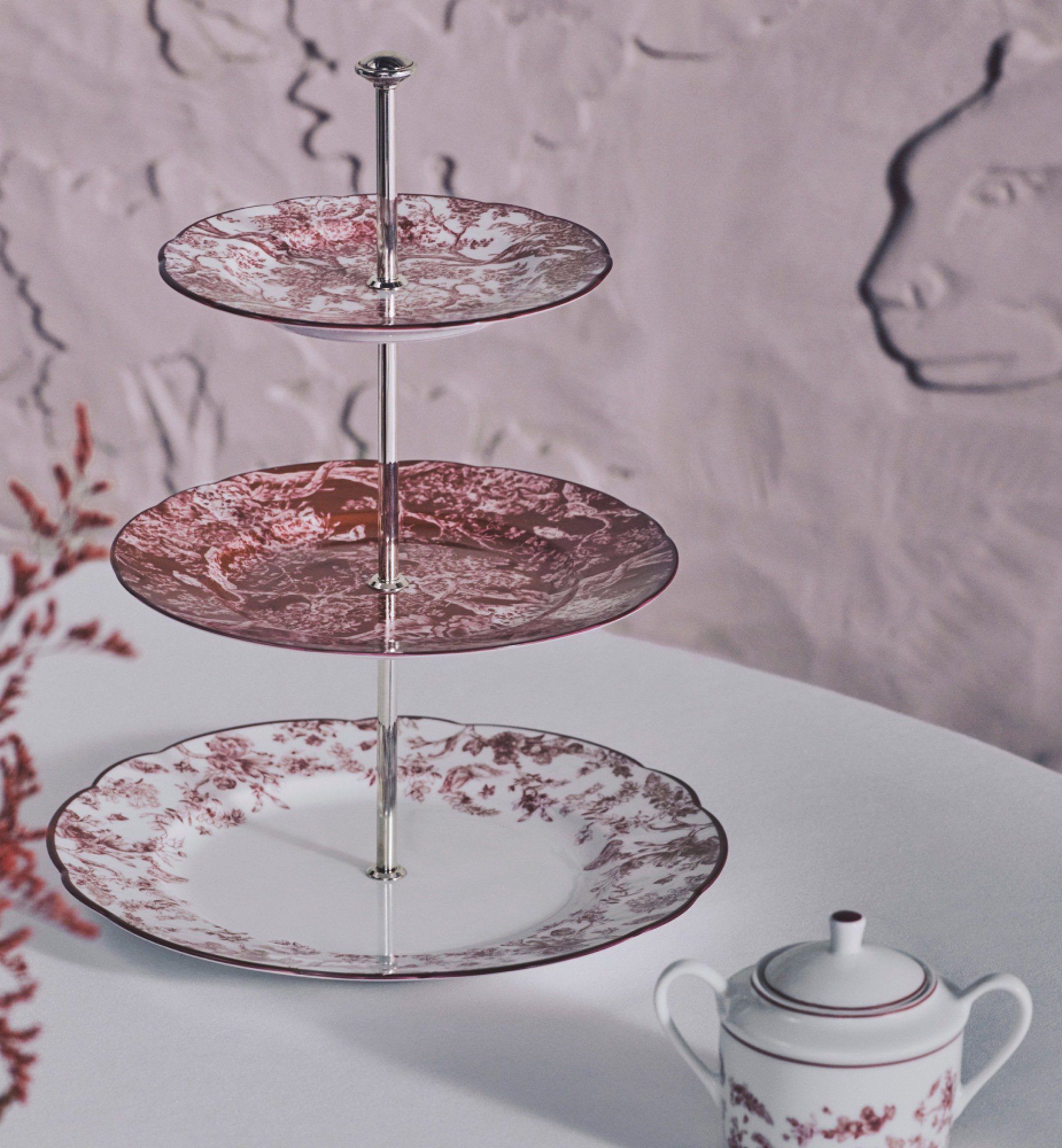 Three-Tiered Cake Stand Burgundy Toile de Jouy | DIOR
