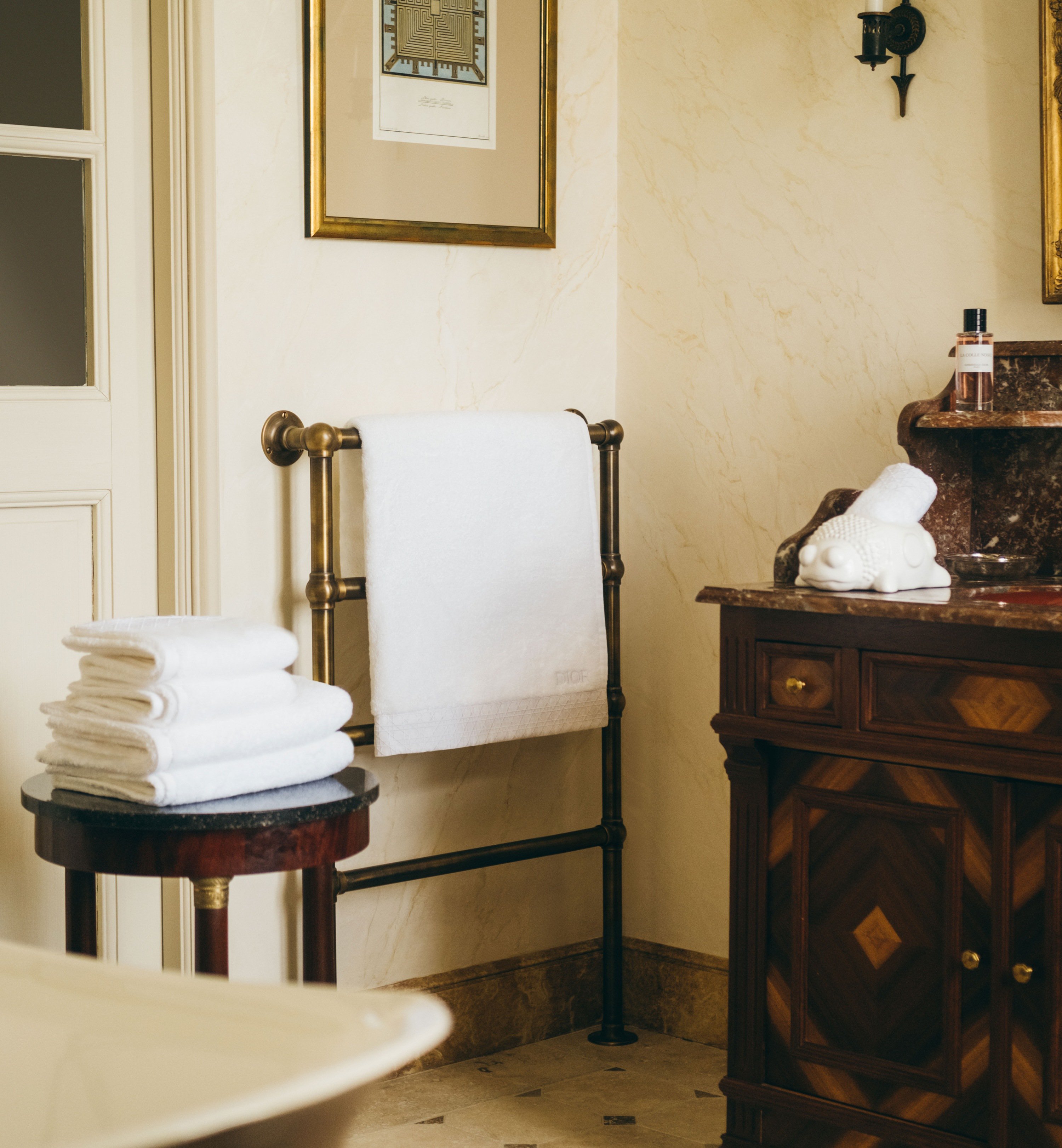 Hand Towel White Woven Cannage Band | DIOR