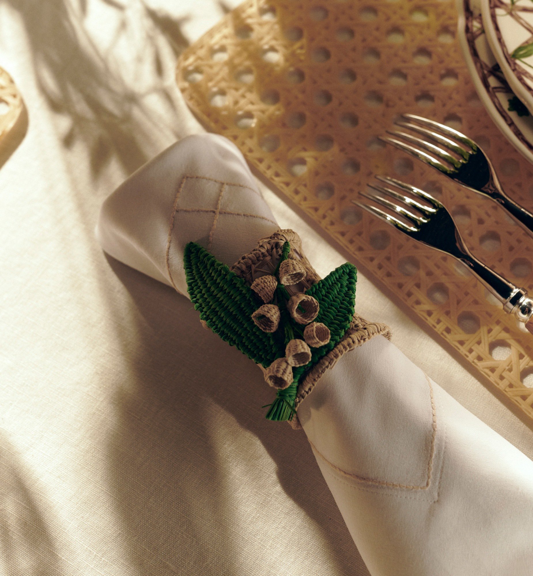 Placemat and Napkin Set Cannage, White and Beige | DIOR