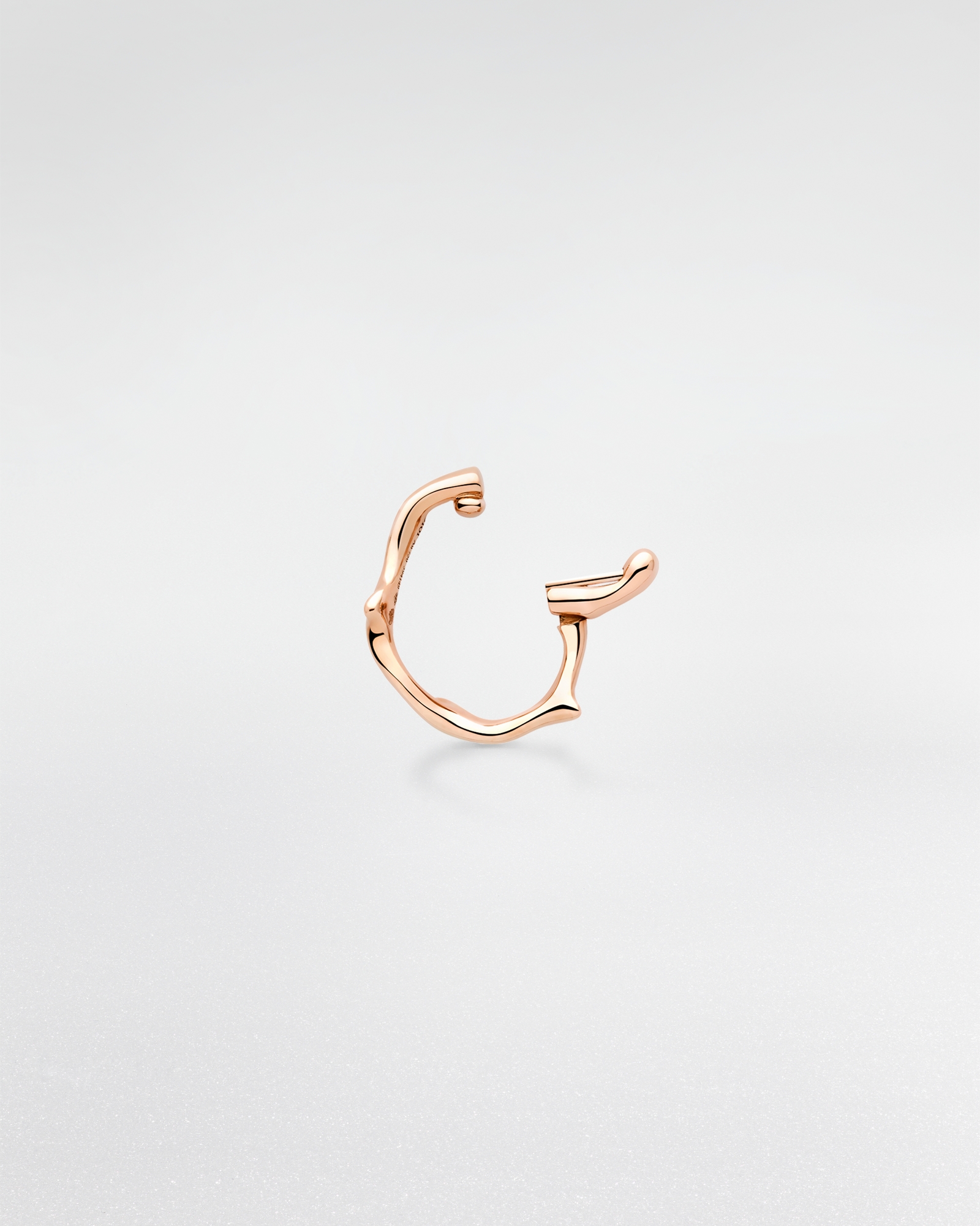 Bois de Rose Single Ear Cuff Pink Gold | DIOR