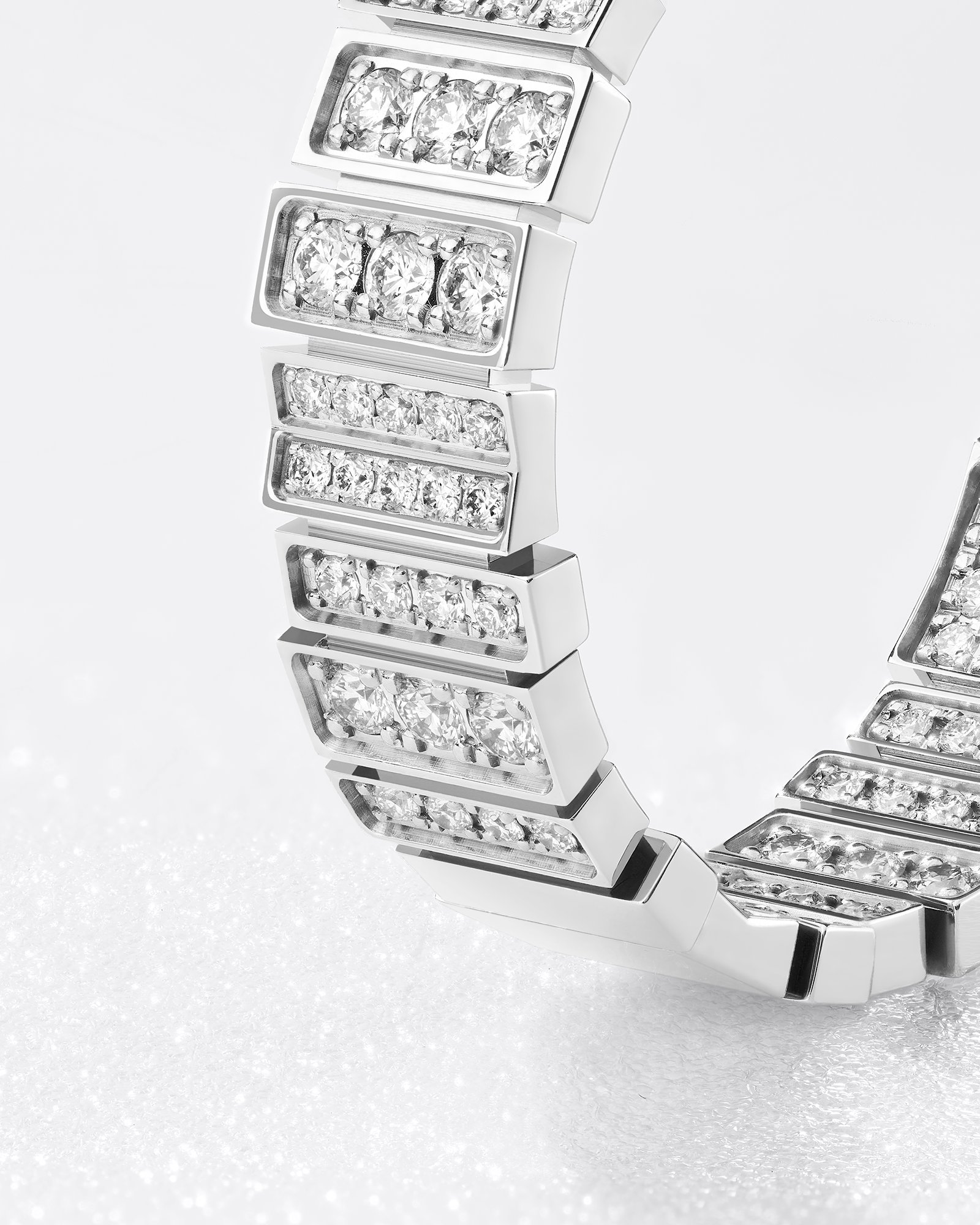 GEM DIOR Earrings White Gold and Diamonds | DIOR