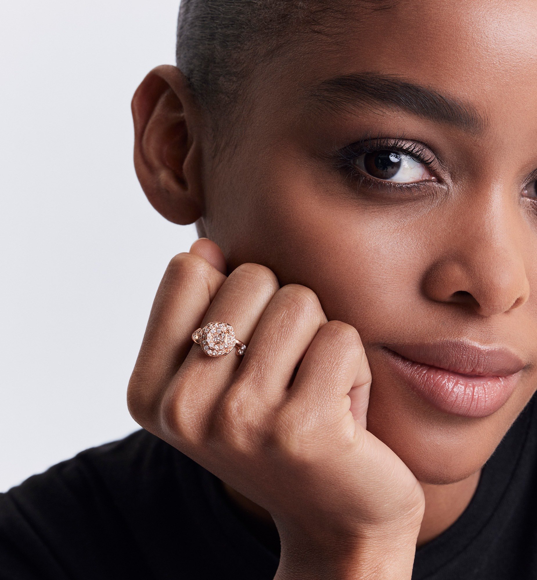 Large Rose Dior Couture Ring Pink Gold and Diamonds | DIOR