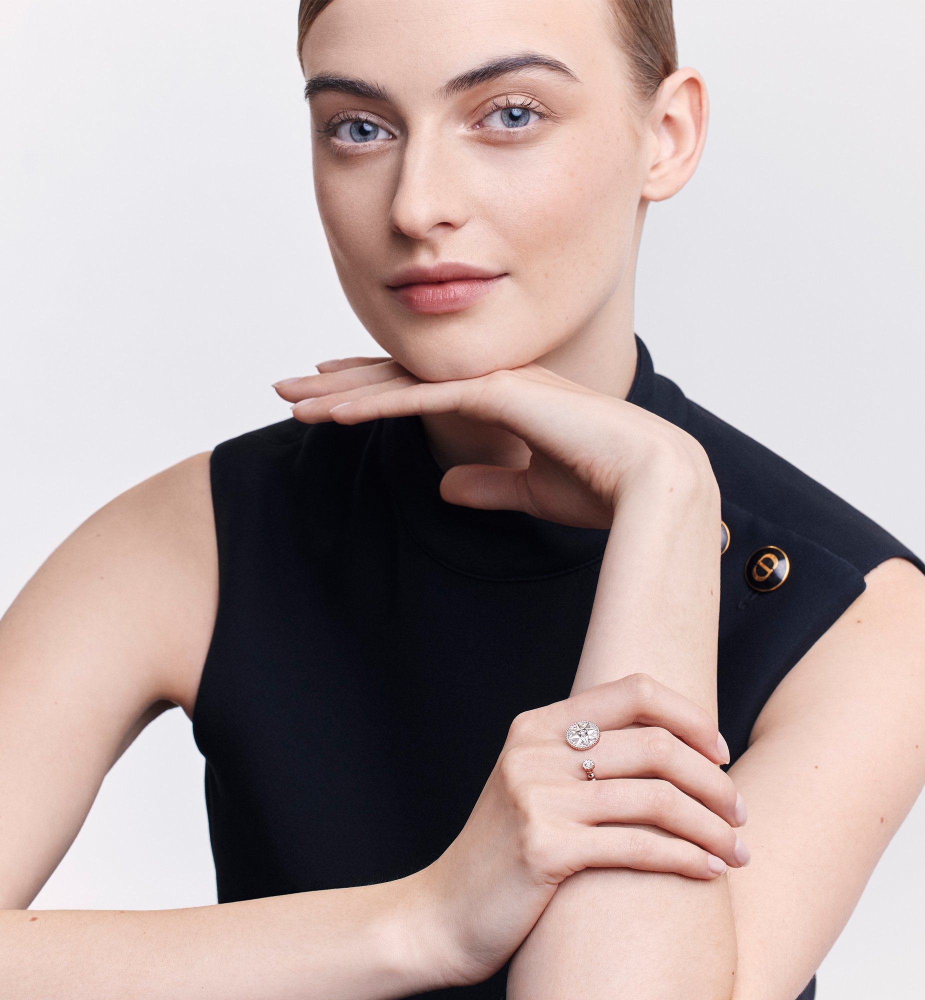 Rose Des Vents Ring White Gold and Diamonds | DIOR