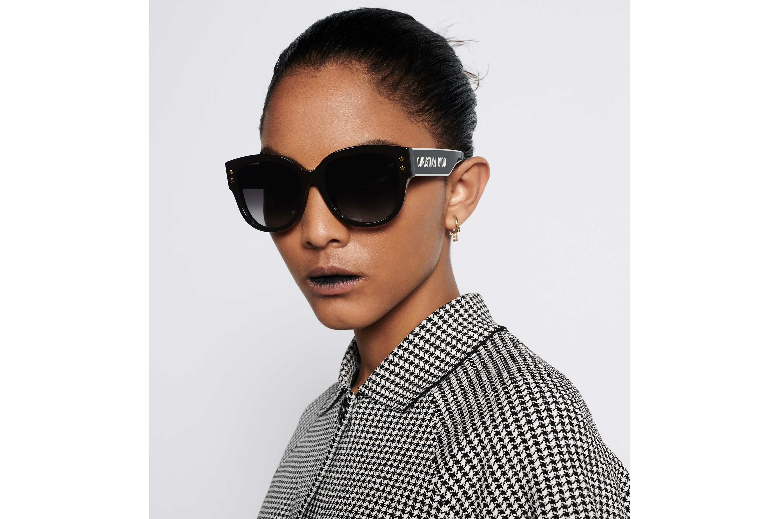 DiorPacific B2F Black Butterfly Sunglasses | DIOR