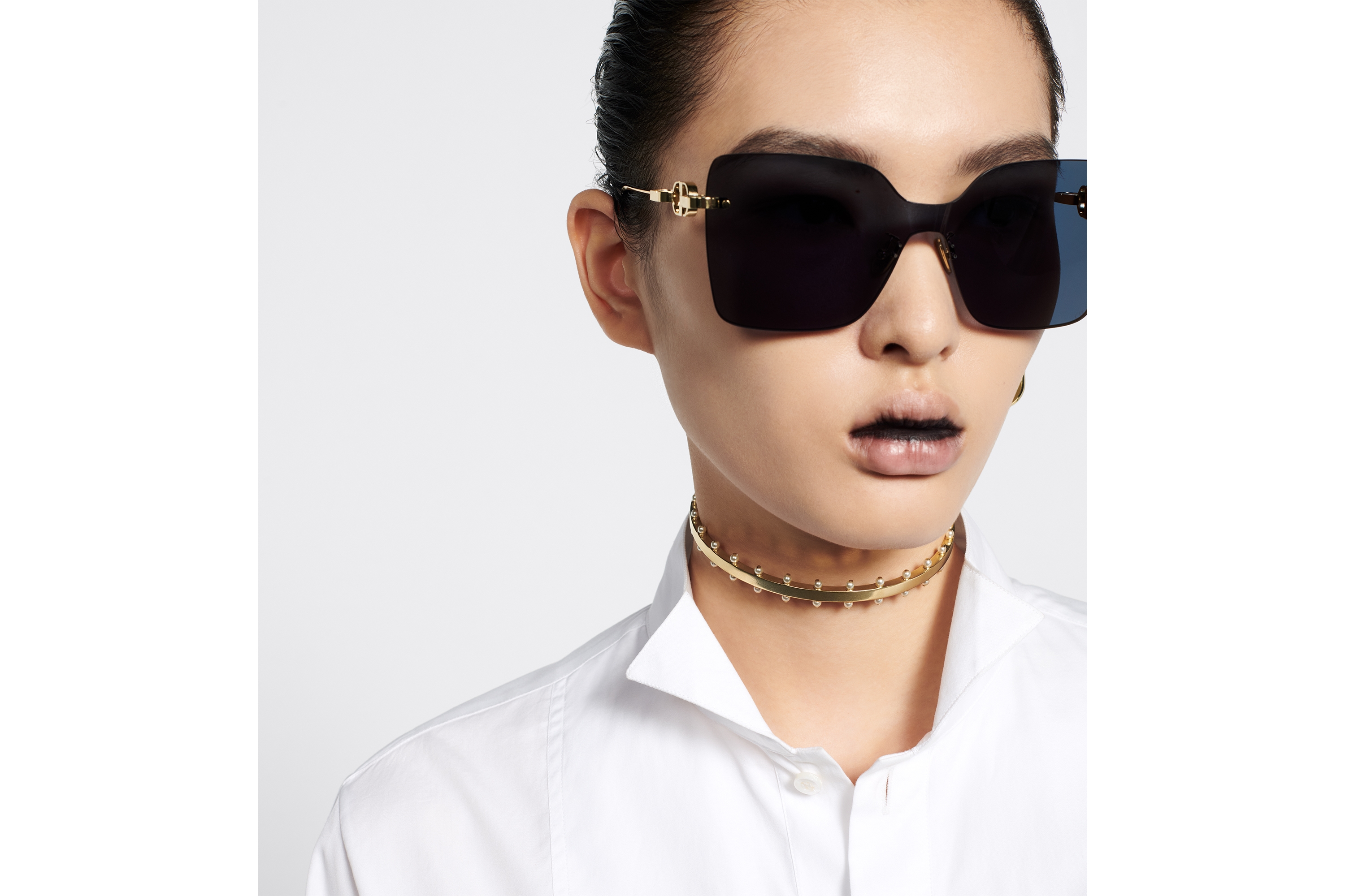 CD Chain M1U Blue Square Sunglasses | DIOR