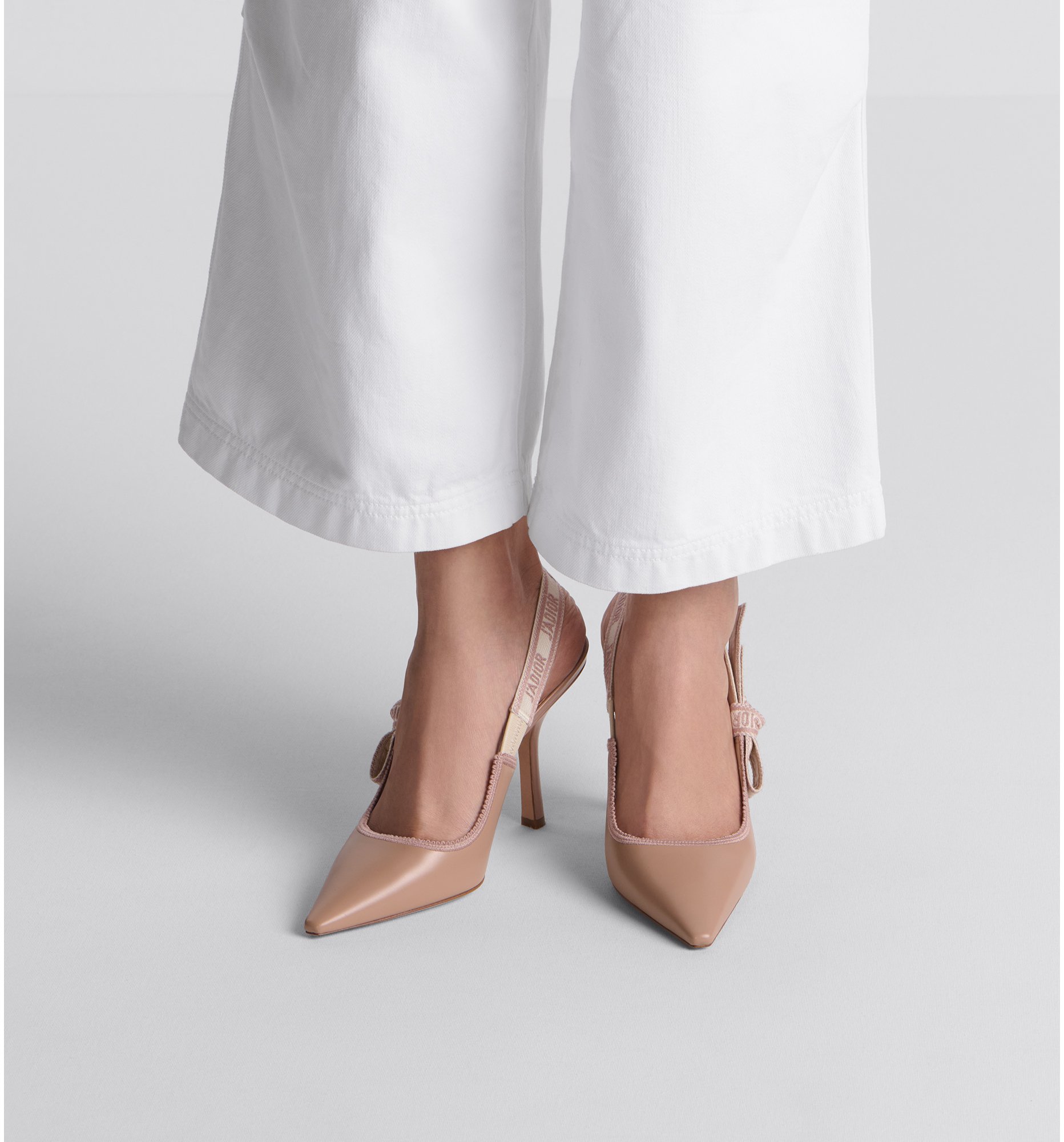 Décolleté slingback J'Adior Pelle di vitello color nude | DIOR