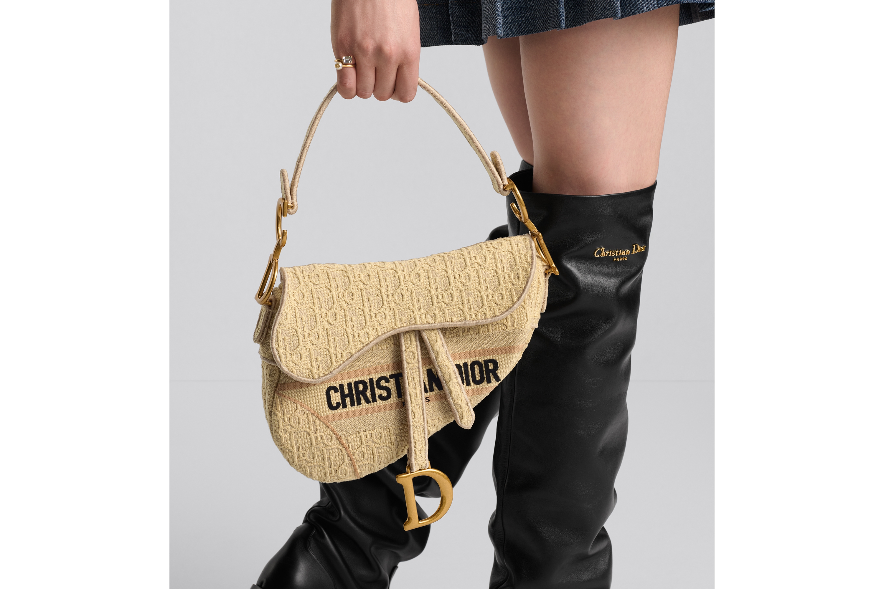 Saddle Bag Beige Dior Oblique Embroidered Raffia | DIOR