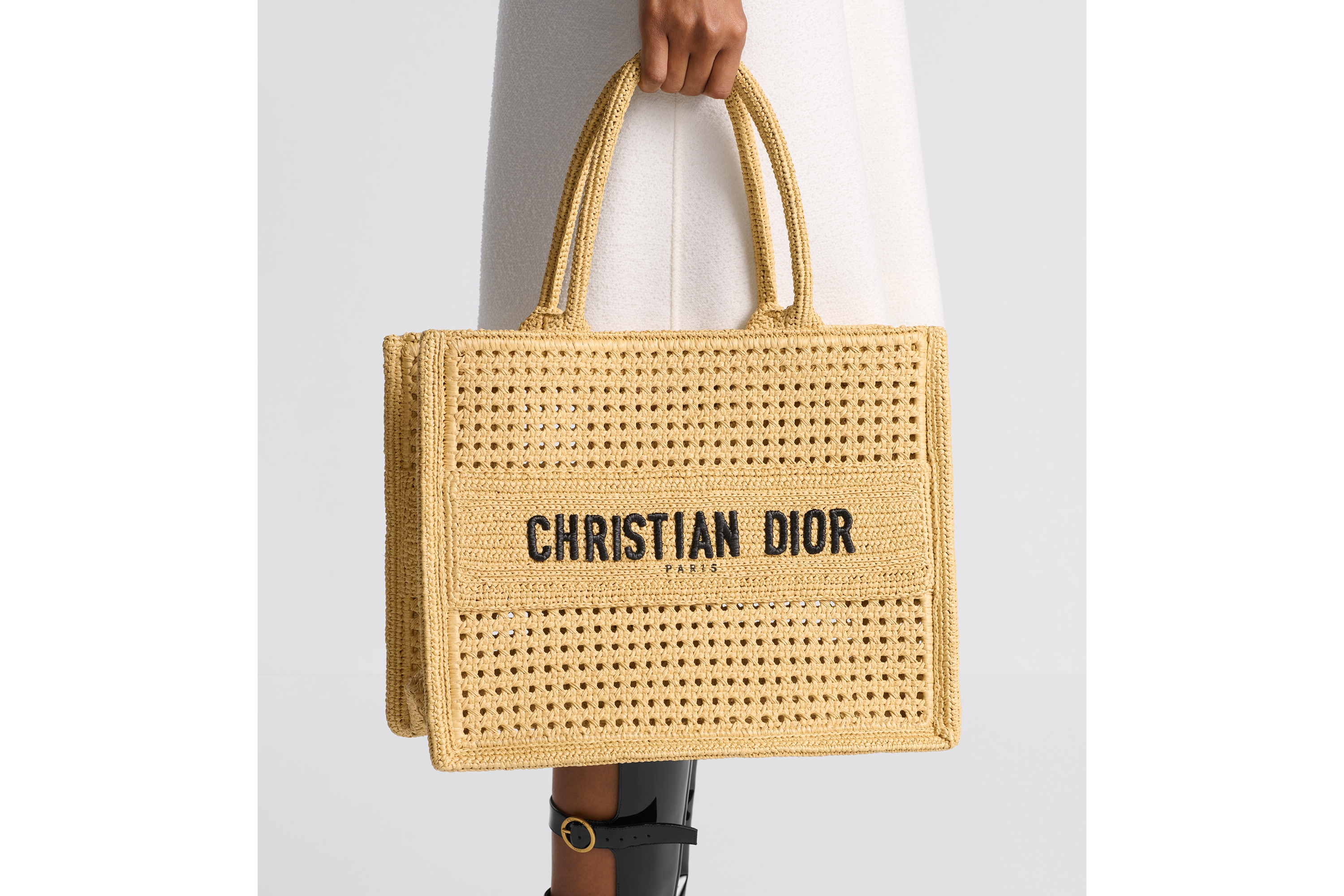 Medium Dior Book Tote Natural Cannage Vienna Straw (36 x 27.5 x 16.5 cm ...