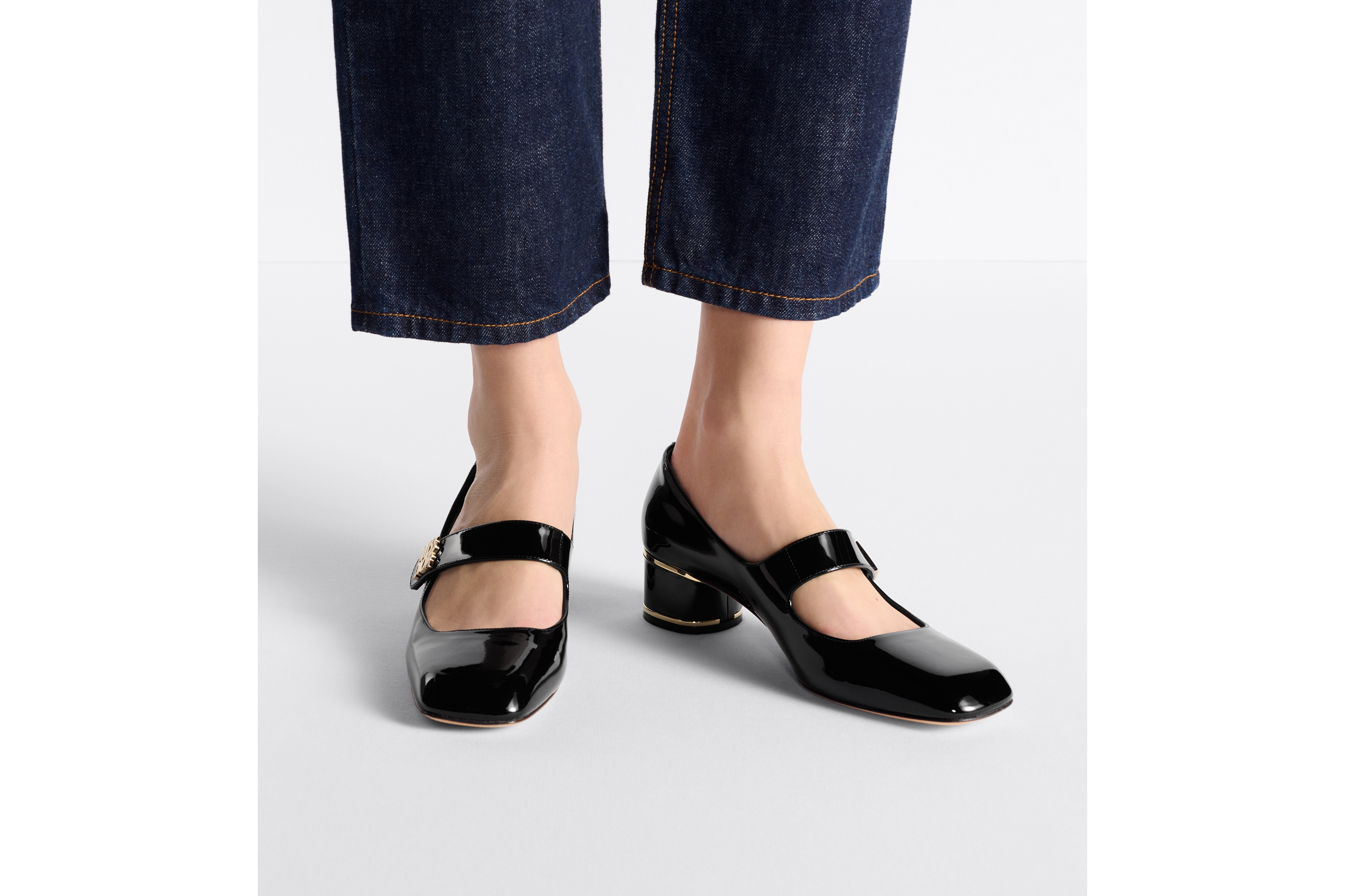 Miss Dior Pump Black Patent Calfskin | DIOR