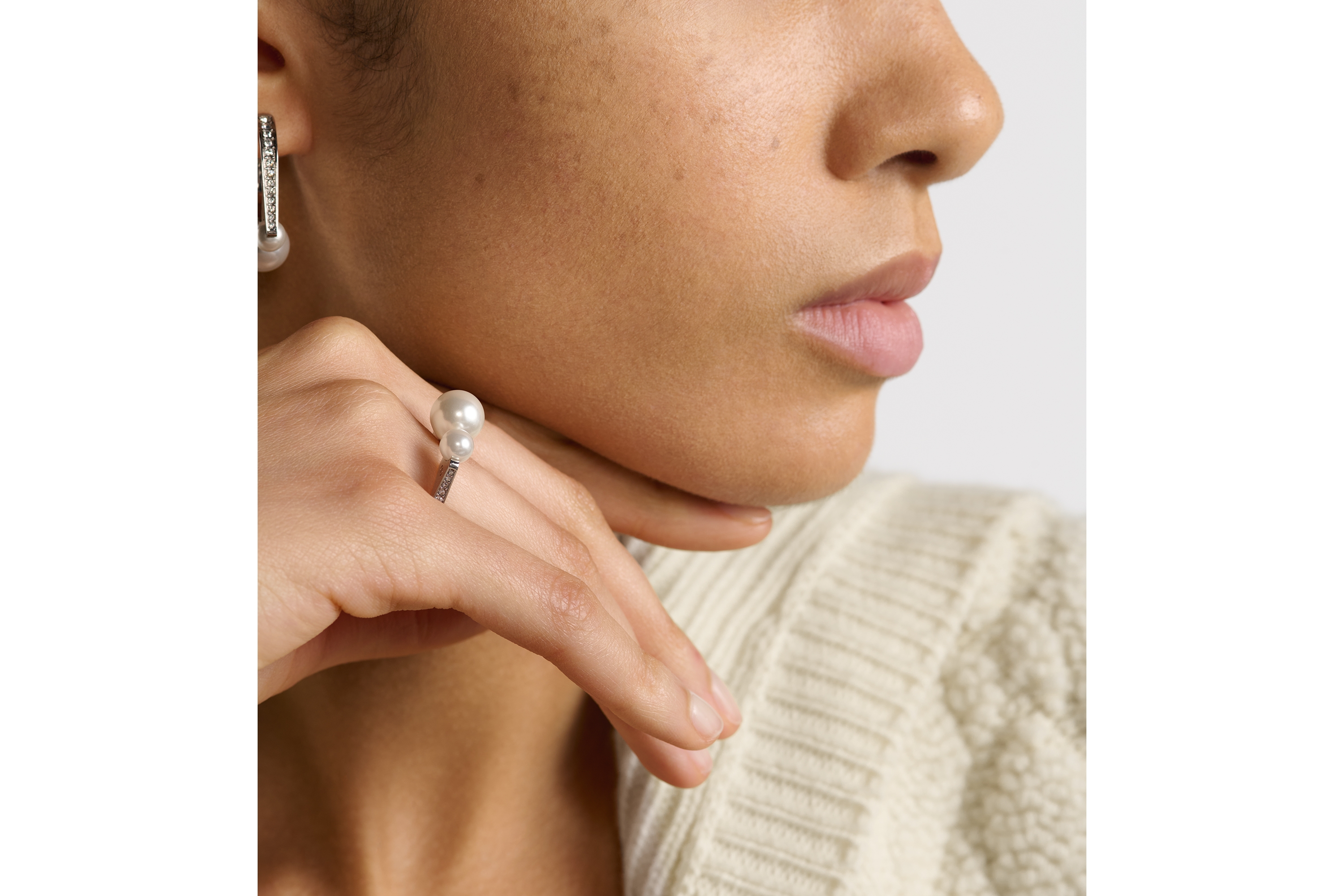 Dior Tribales New Look Ring Metall mit Silber-Finish, Kunstharzperlen ...