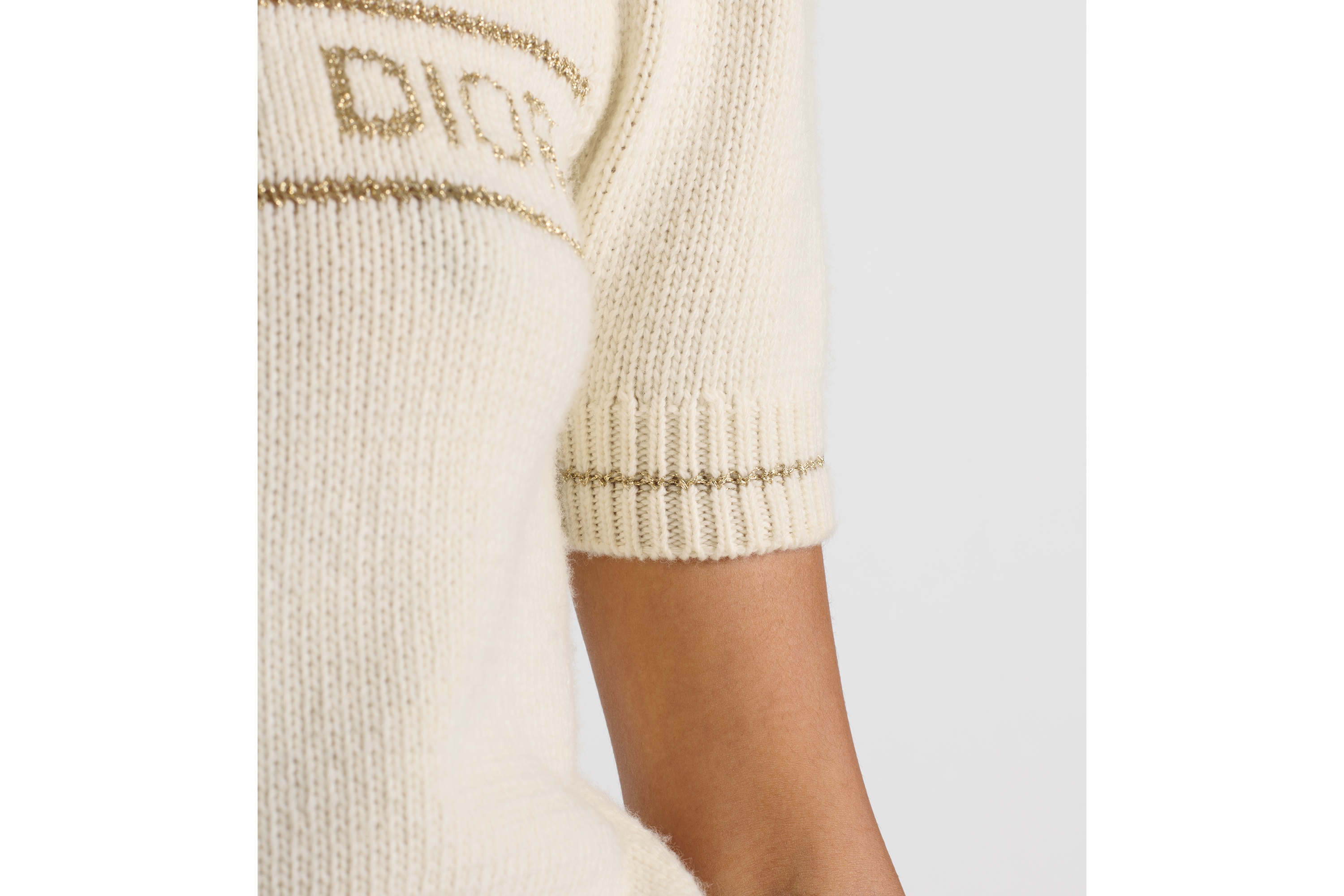 Short-Sleeved Sweater Gold-Tone Blended Virgin Wool and Cashmere Knit ...
