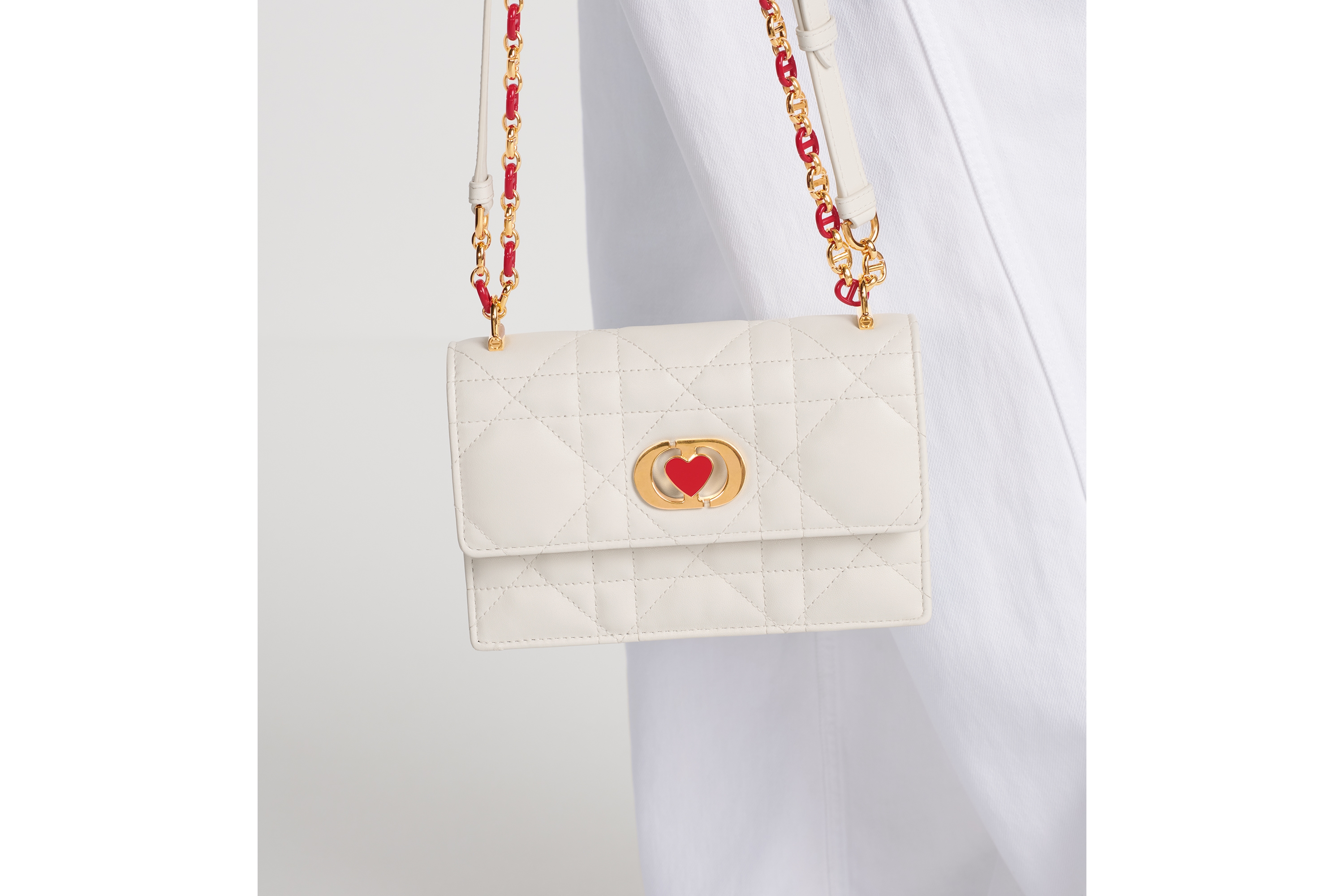 Dioramour Miss Caro Mini Bag Latte Macrocannage Lambskin | DIOR