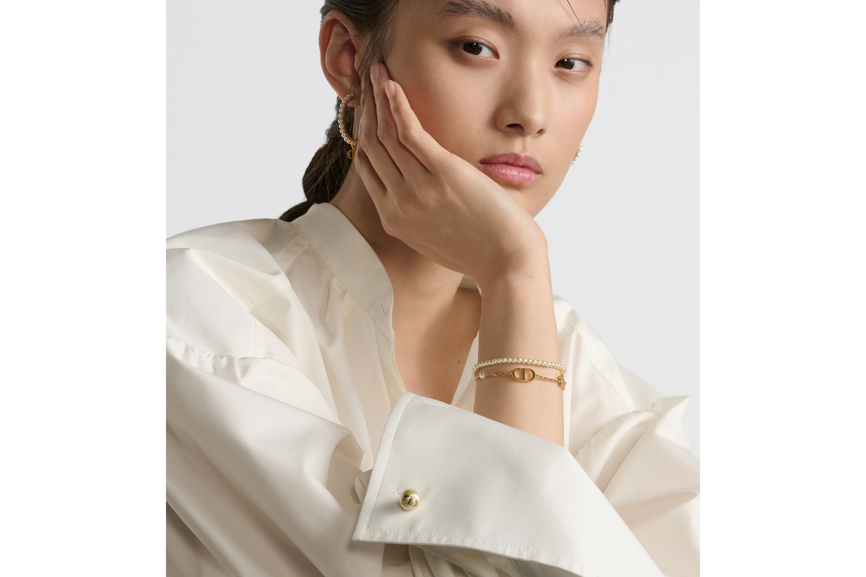 Petit CD Bracelet Gold-Finish Metal with White Resin Pearls and Silver ...