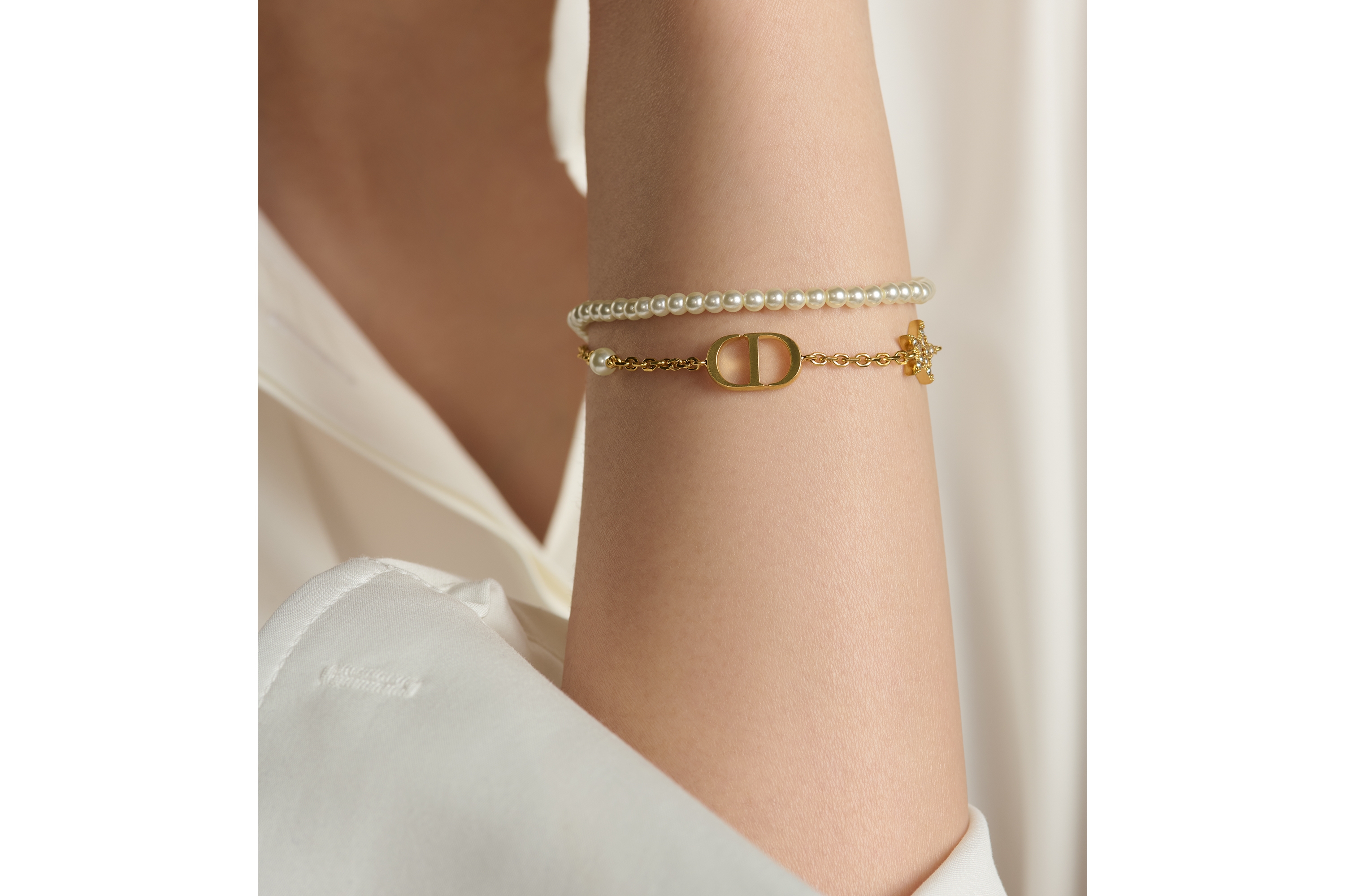 Petit CD Bracelet Gold-Finish Metal with White Resin Pearls and Silver ...