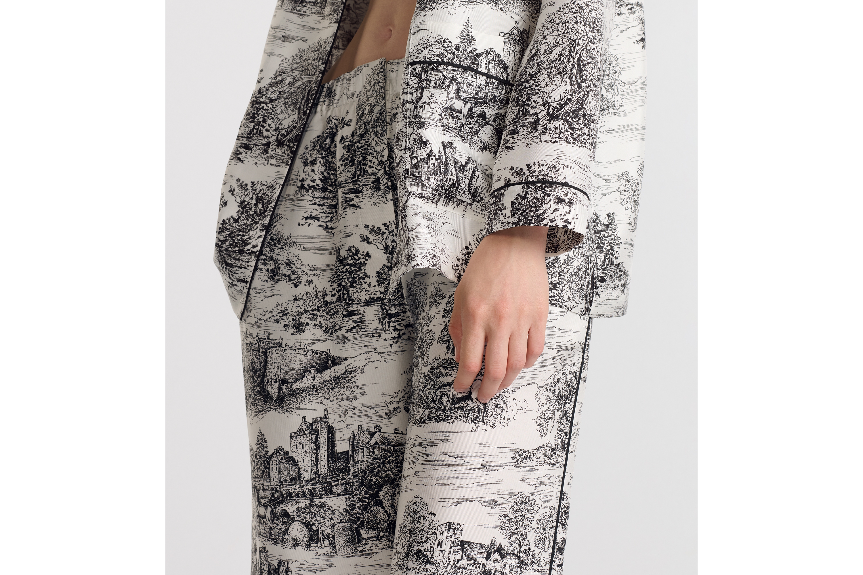 Pants White Silk Twill with Black Toile de Jouy Scotland Motif | DIOR