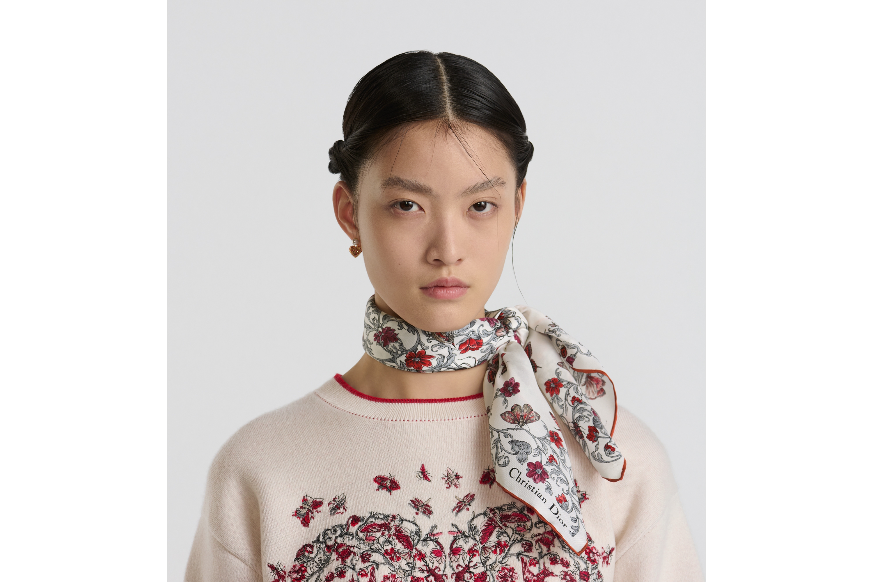 Dioramour Cœur des Curiosités 70 Square Scarf Ivory and Red Silk Twill ...