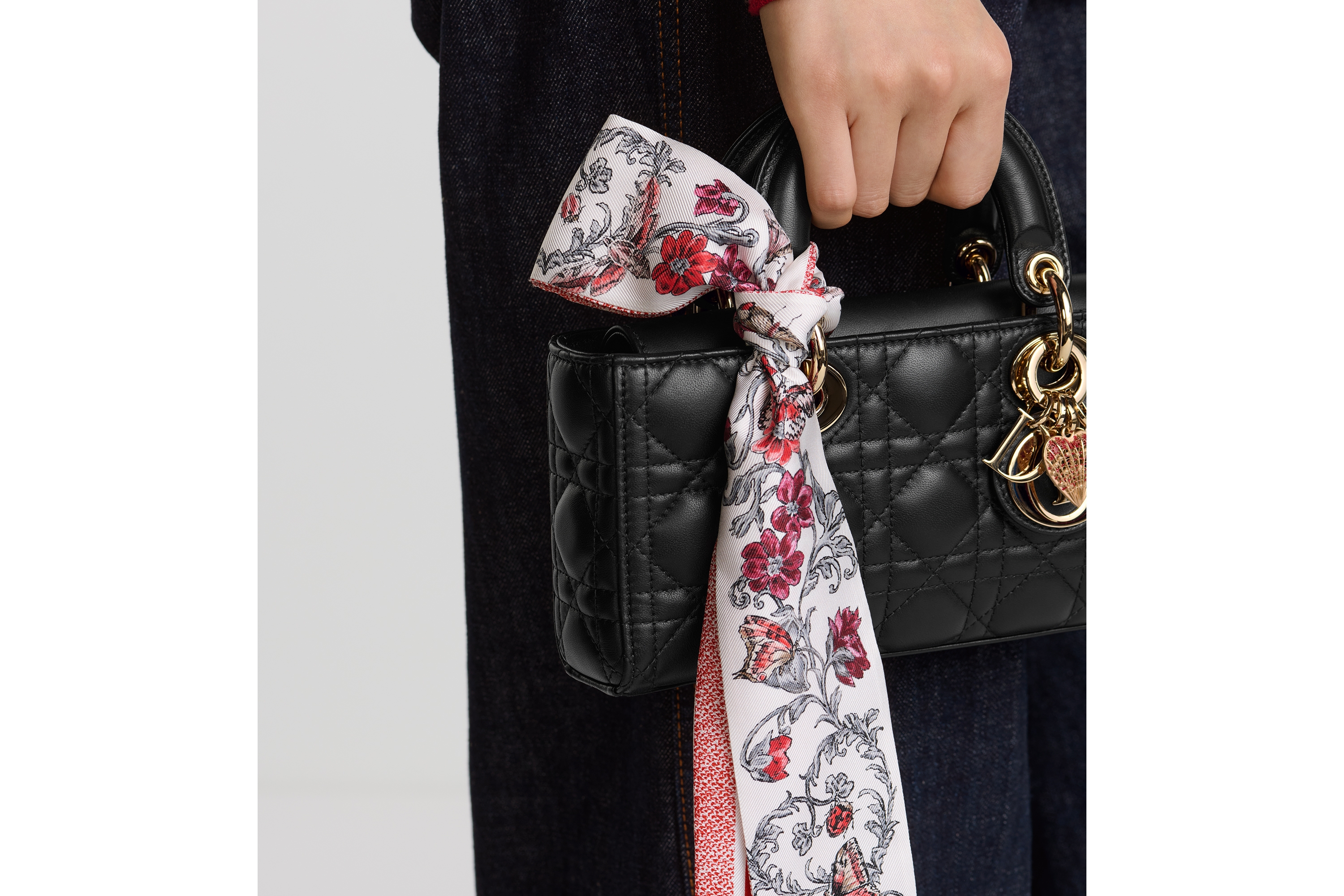 Mitzah Dioramour Cœur des Curiosités Twill de seda branco-marfim e ...