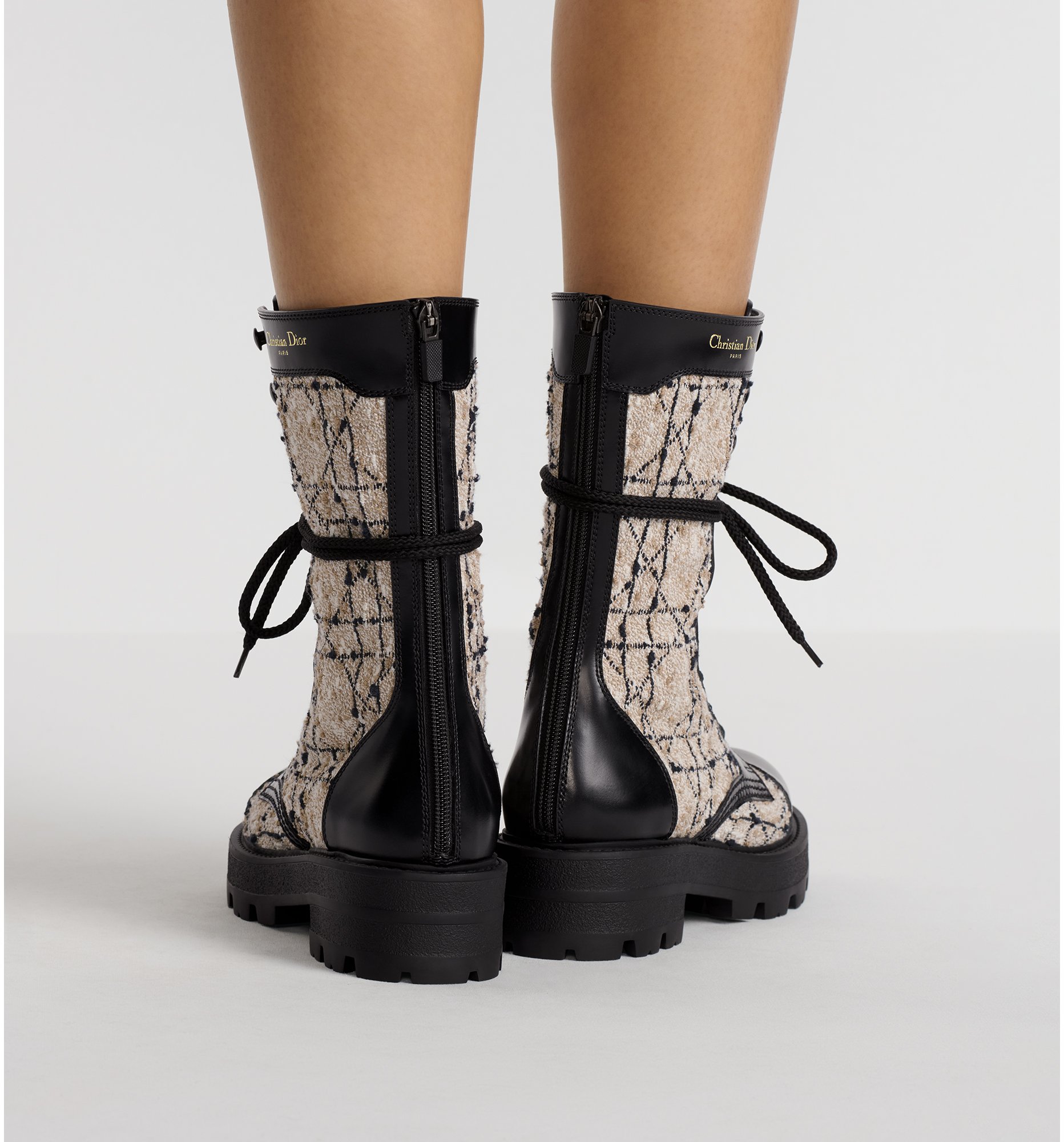 D-Unit Ankle Boot Black Calfskin with Beige and Black Cannage Tweed | DIOR
