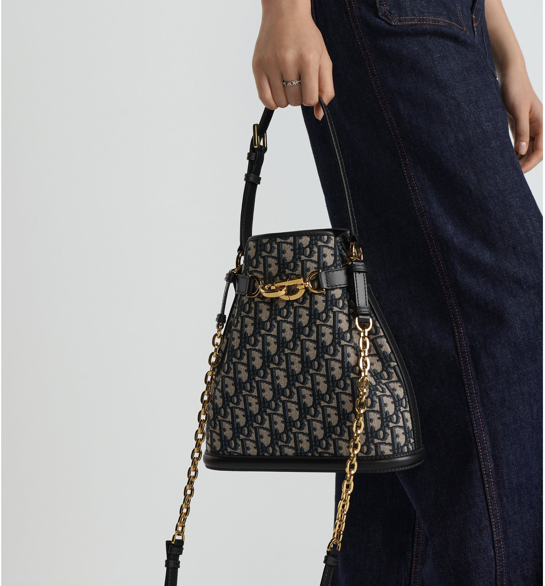 Medium C'est Dior Bag Blue Dior Oblique Jacquard | DIOR