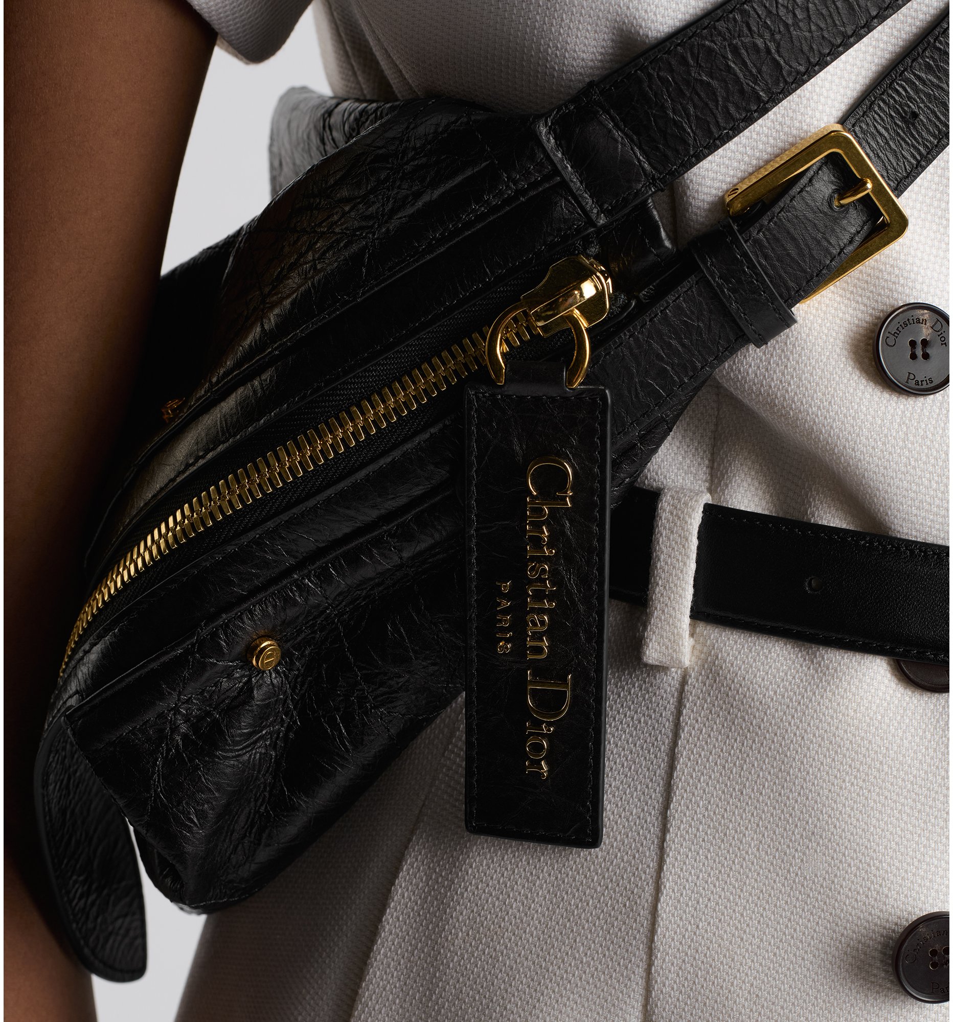 Medium D-Journey Bag in Crinkled Calfskin Black Flat Macrocannage | DIOR