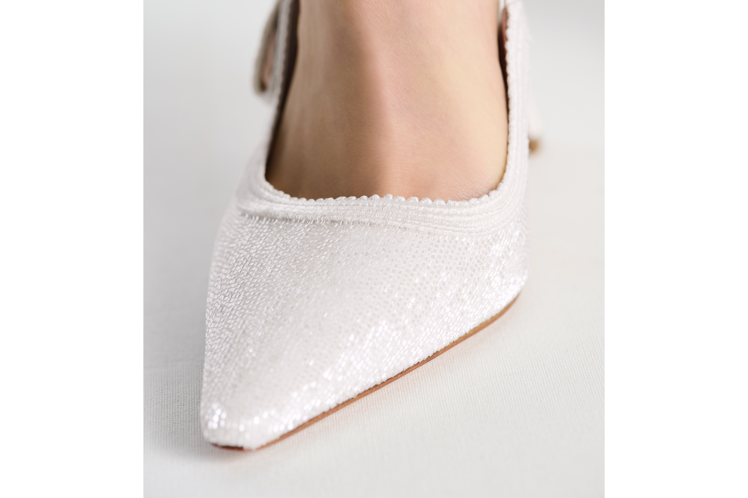 J'Adior Slingback Pump White Embroidered Cotton and Microbeads | DIOR