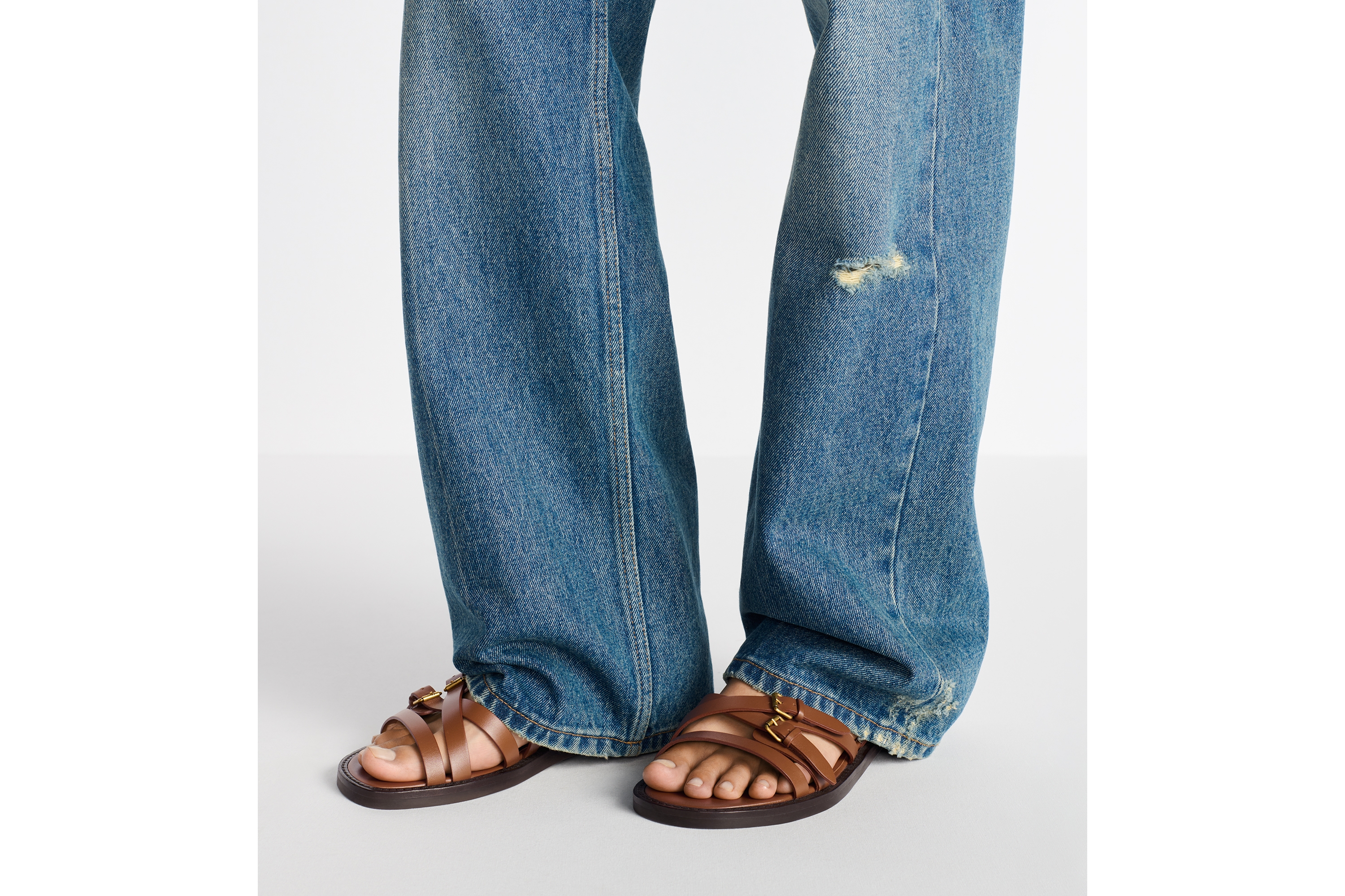 L'Amazone Dior Sandal Camel Calfskin | DIOR