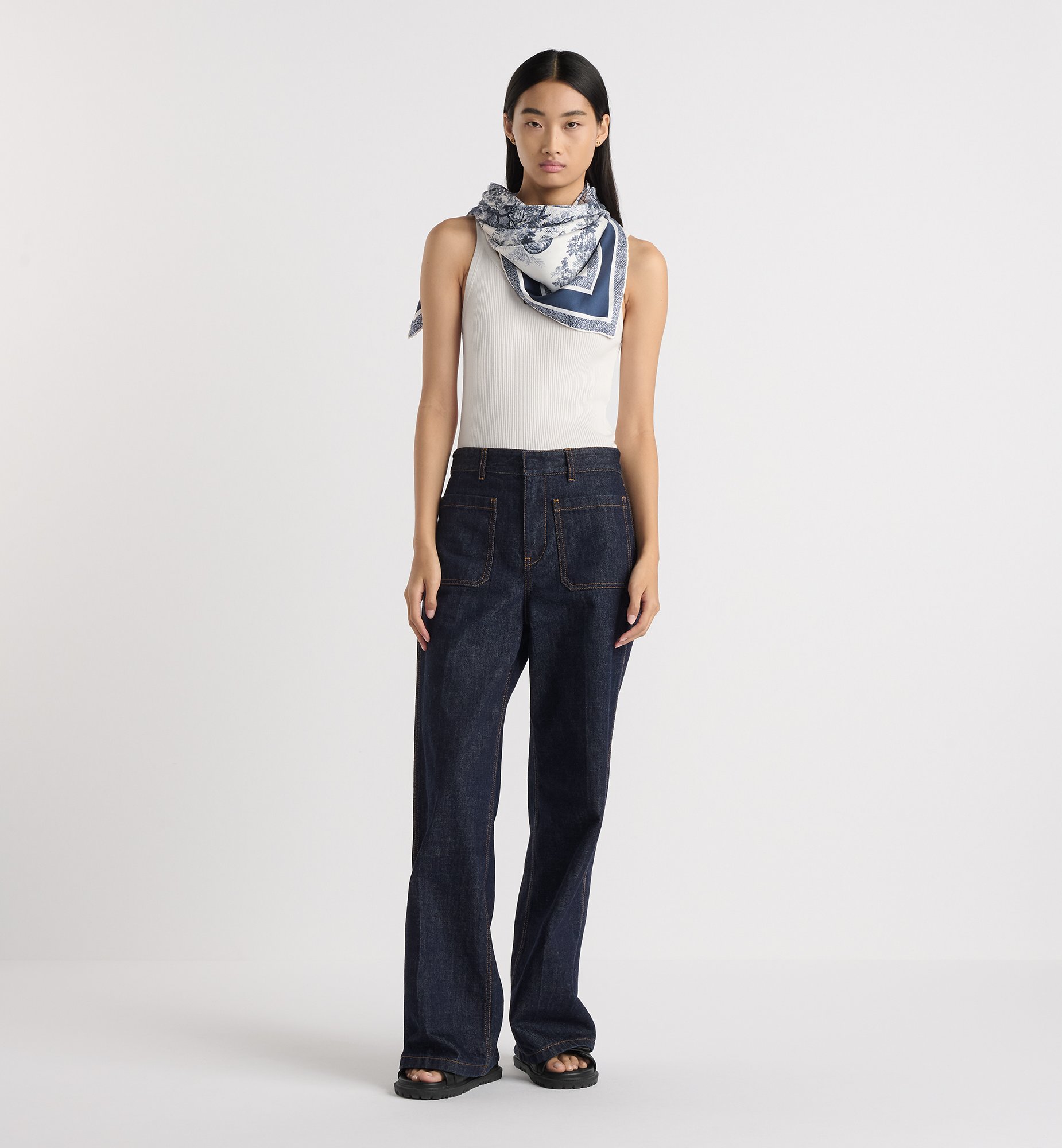 Toile de Jouy Sauvage 90 Square Scarf Ivory and Navy Blue Toile de Jouy Sauvage 90 Square Scarf Ivory and Navy Blue
