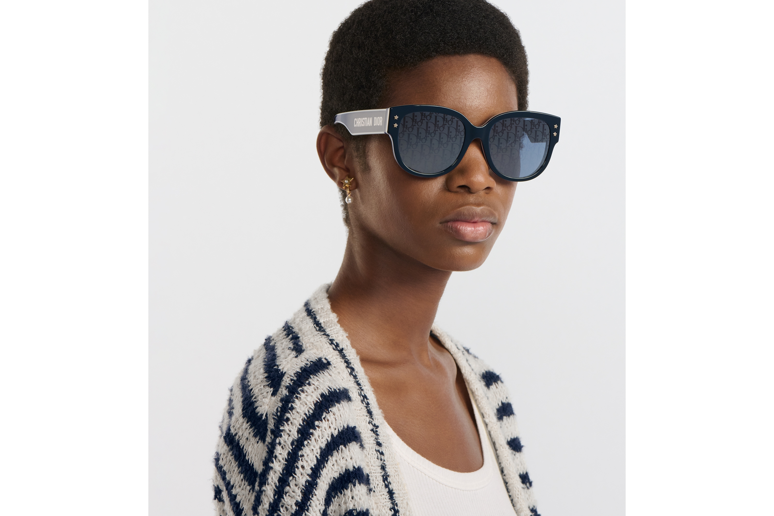 DiorPacific B2F Navy Blue Round Sunglasses | DIOR