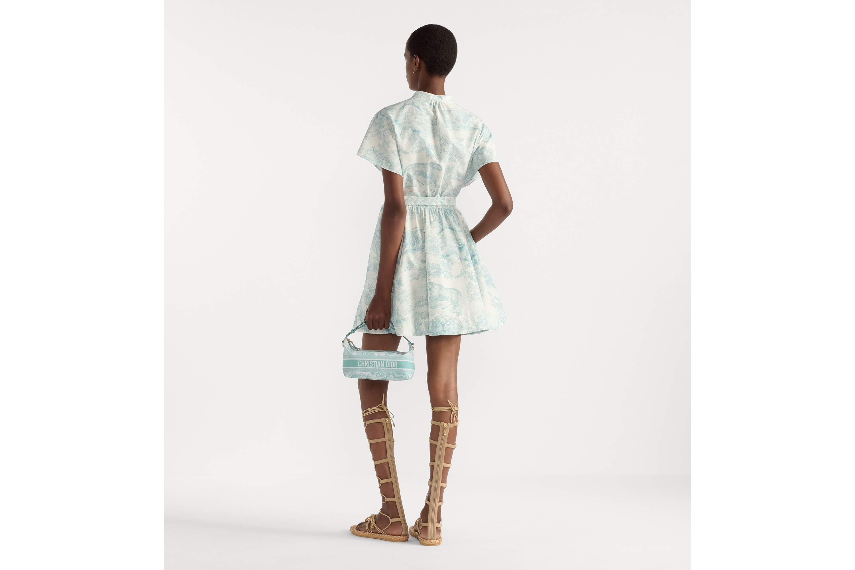 Dioriviera Medium DiorTravel Nomad Pouch Celestial Blue Technical ...