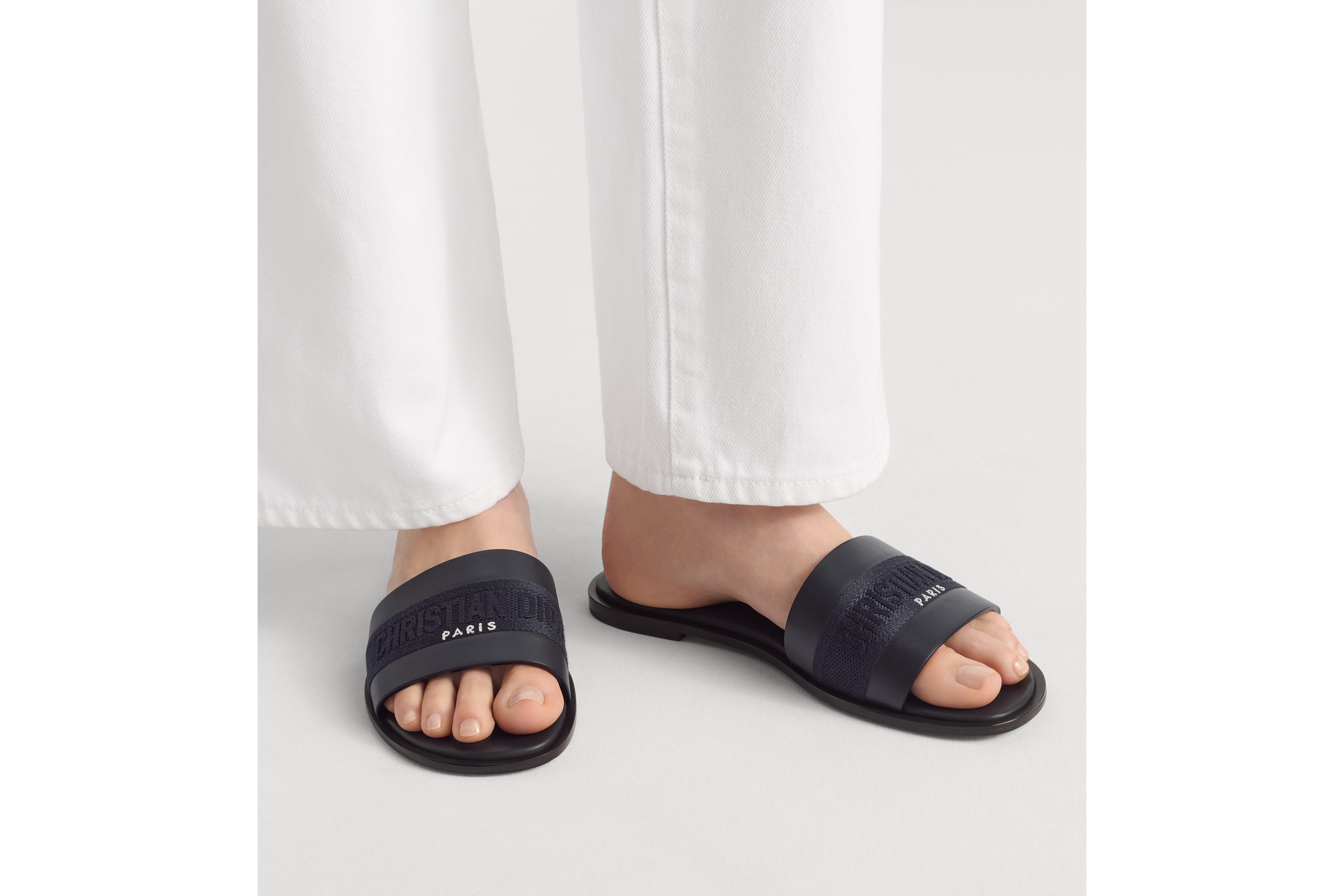 Dway Slide Deep Blue Calfskin and Embroidered Cotton | DIOR