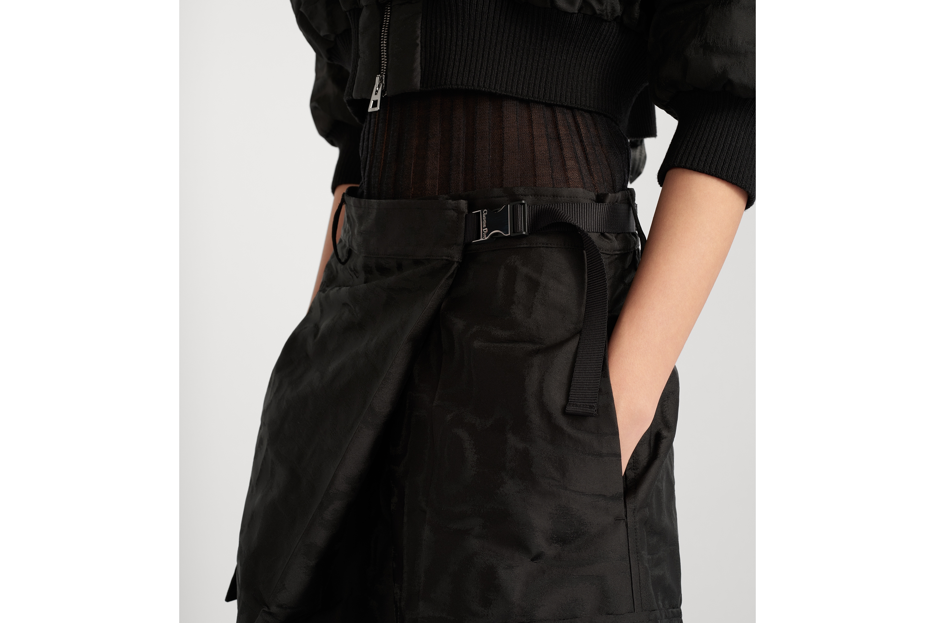 Cargo Wrap Bermuda Shorts Black Technical Moiré | DIOR