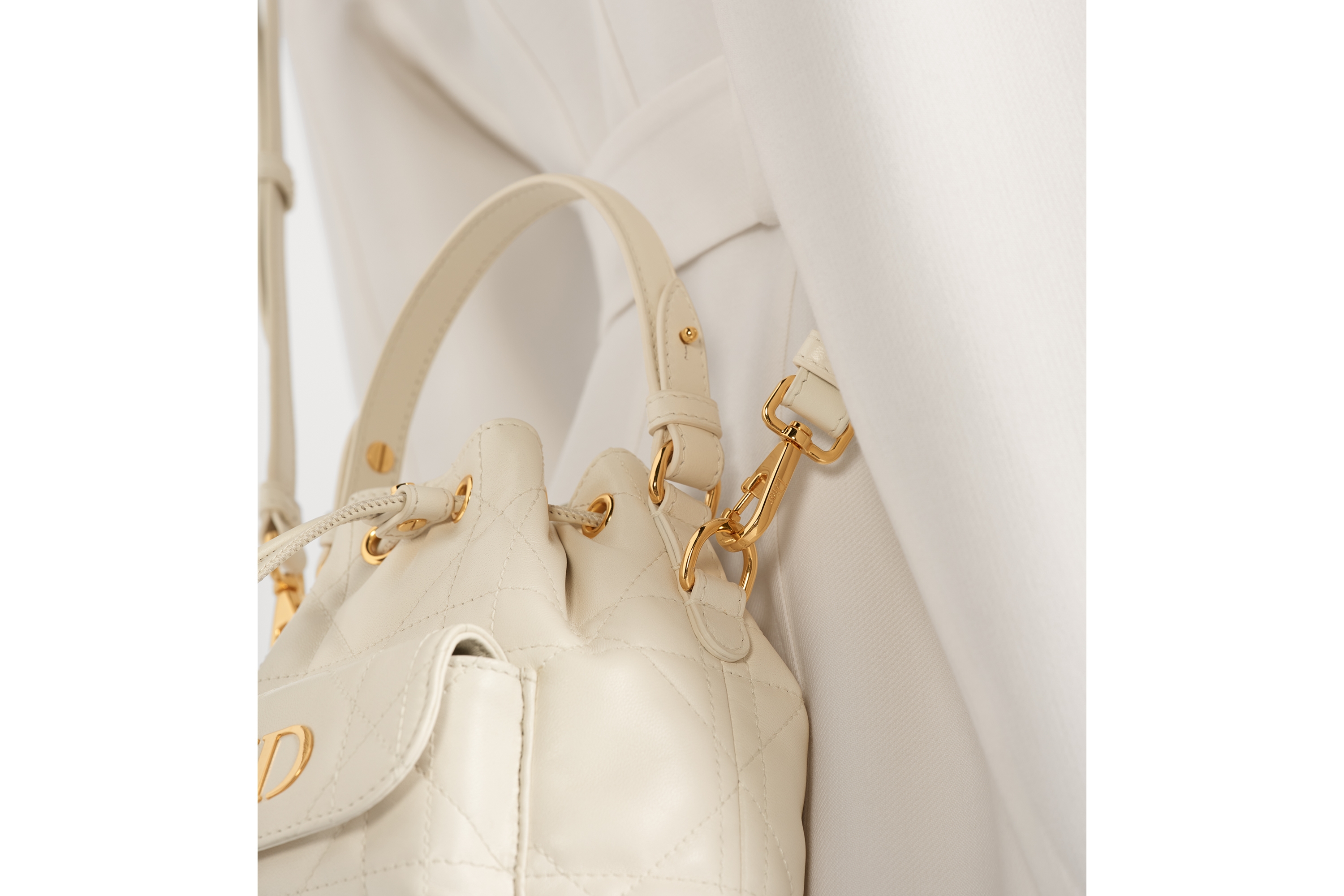 Dior Caro Nano Bucket Bag Latte Macrocannage Lambskin | DIOR