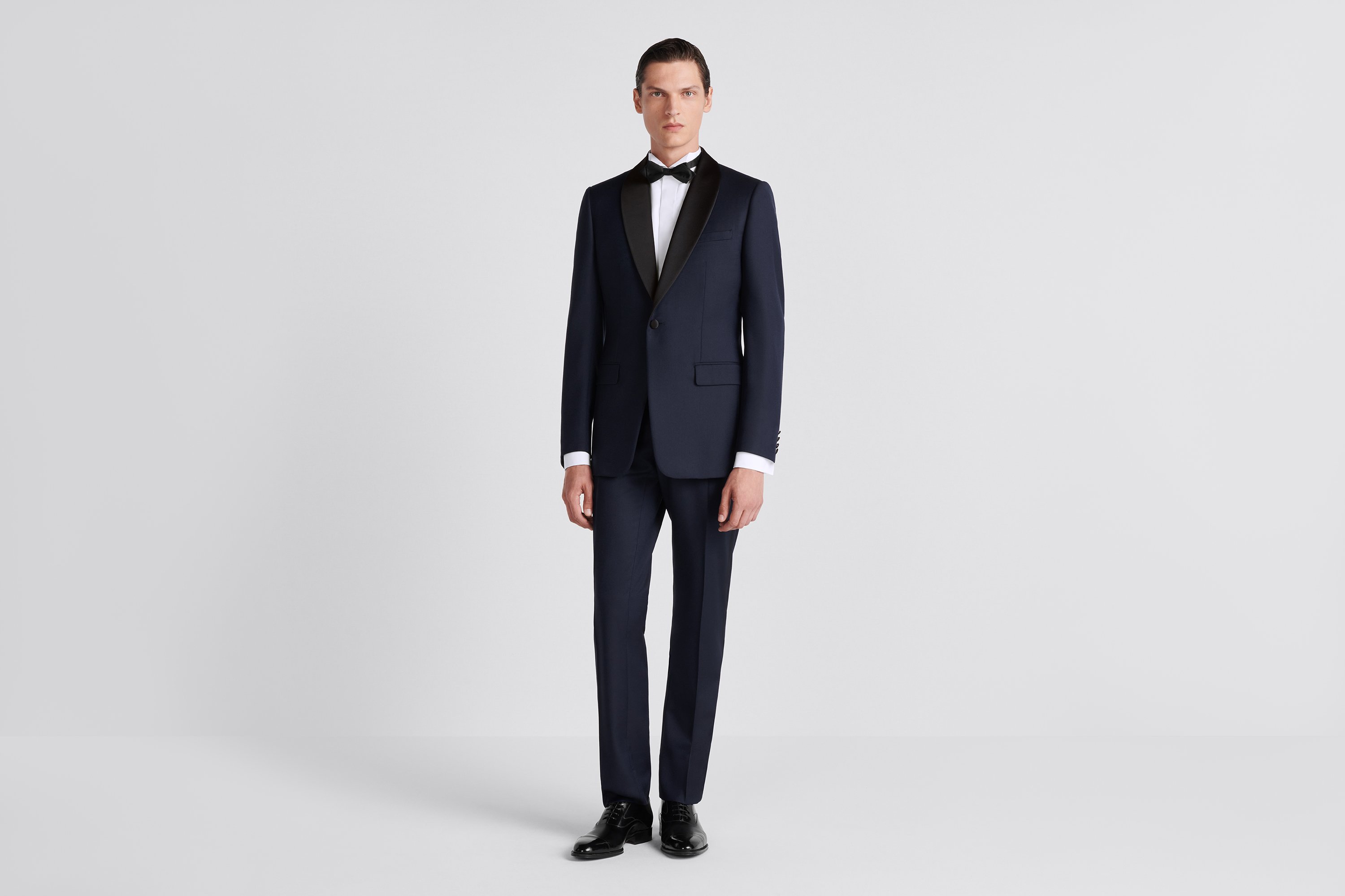 Classic-Cut Tuxedo with Shawl Collar Navy Blue Sandblasted Virgin Wool ...