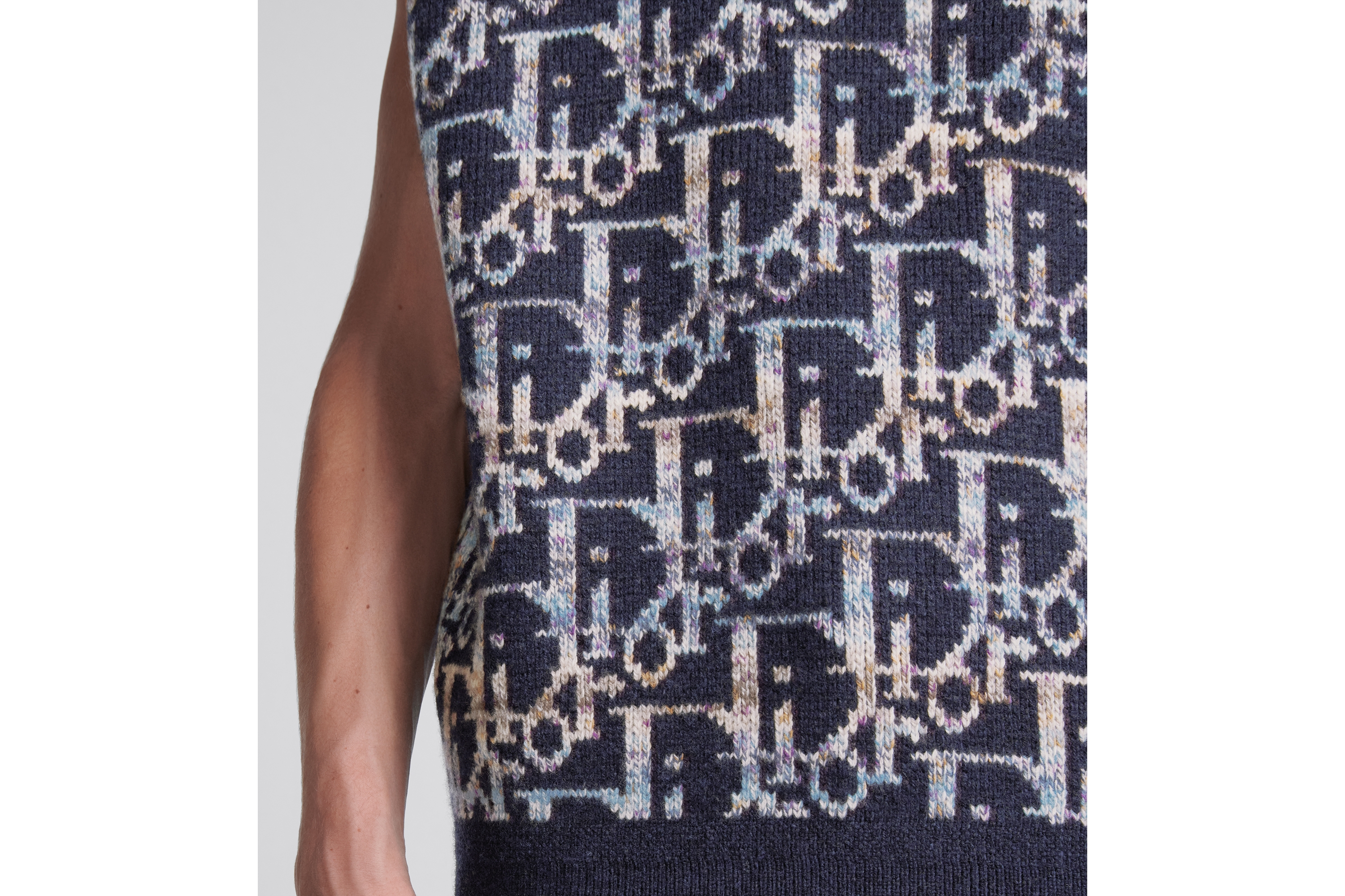 Dior Oblique Sweater Vest Blue Virgin Wool Jacquard | DIOR