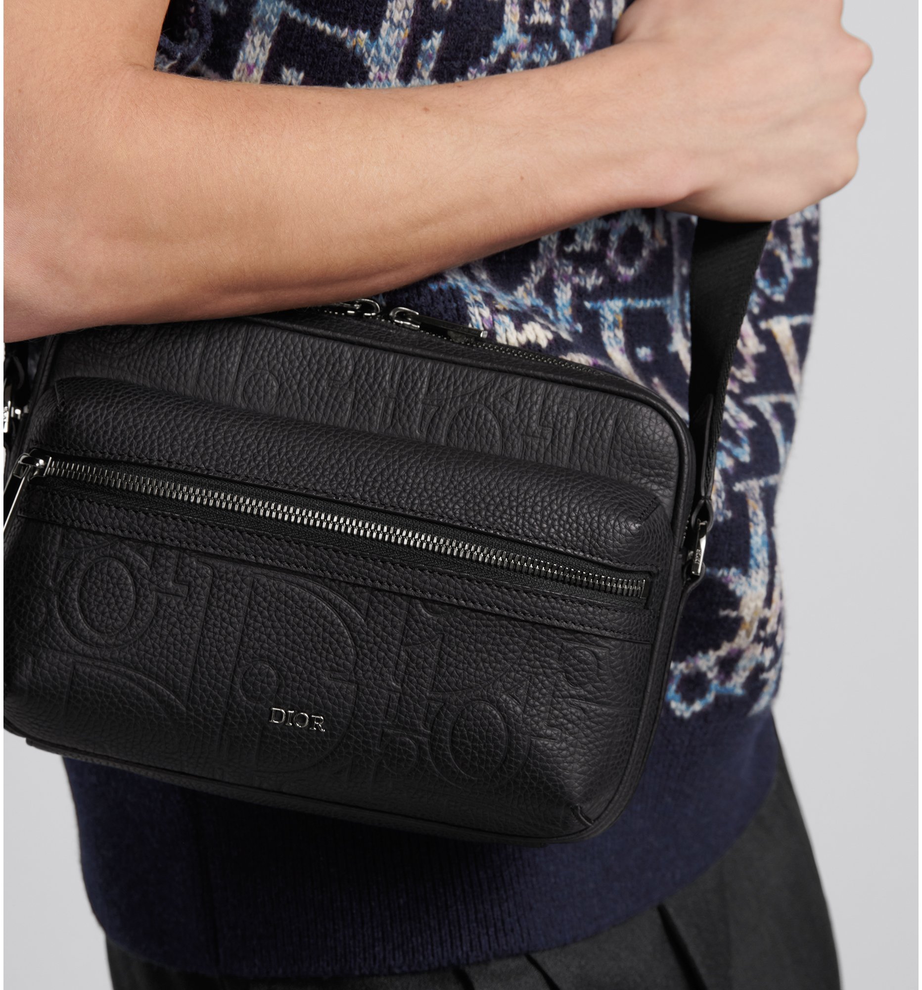 Rider 2.0 Zipped Messenger Bag Black Dior Gravity Leather and Black ...