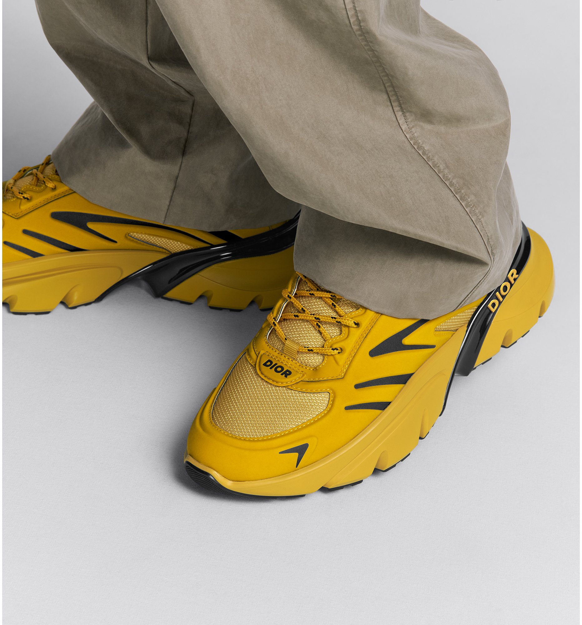 B44 Blade Sneaker Yellow Technical Mesh and Yellow Technical Fabric | DIOR